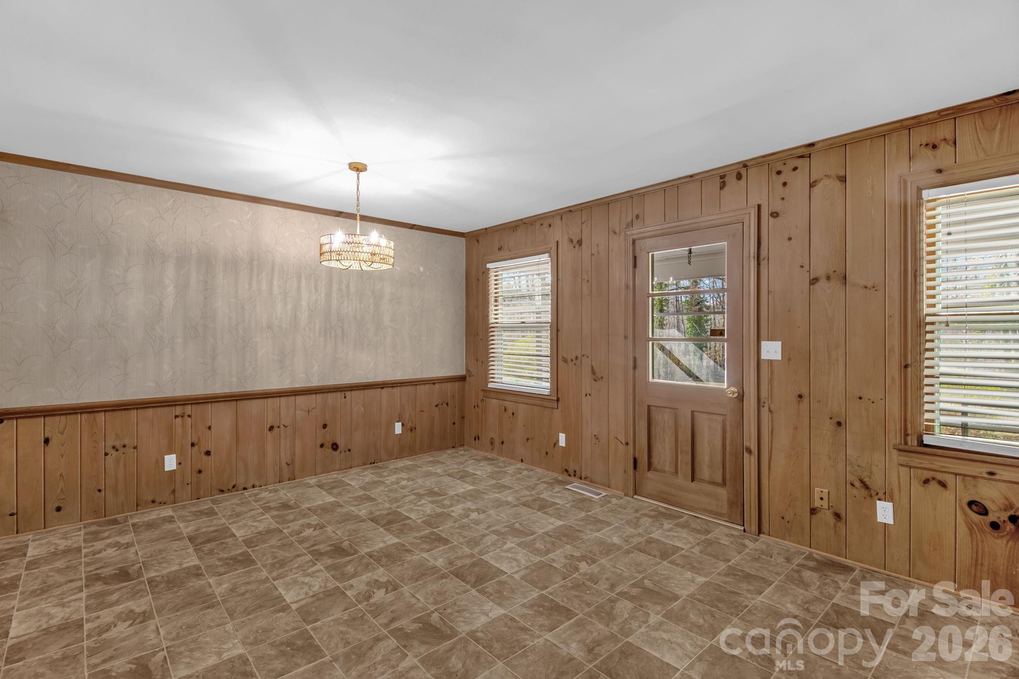 Photo 3 of 875 Bonanza Drive, Salisbury, NC