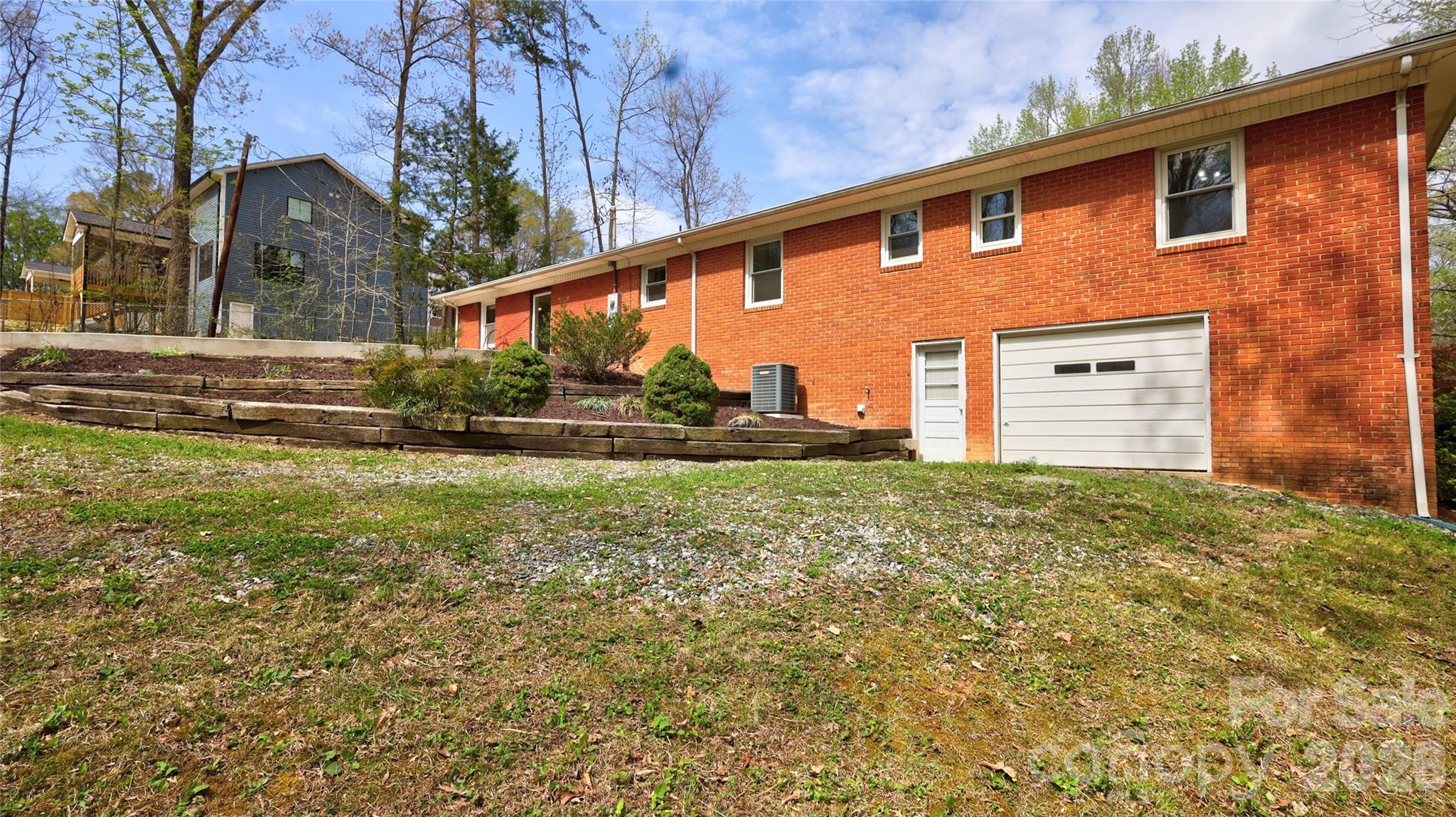 1130 Allman Extension, Mount Pleasant, NC - photo 3 of 36