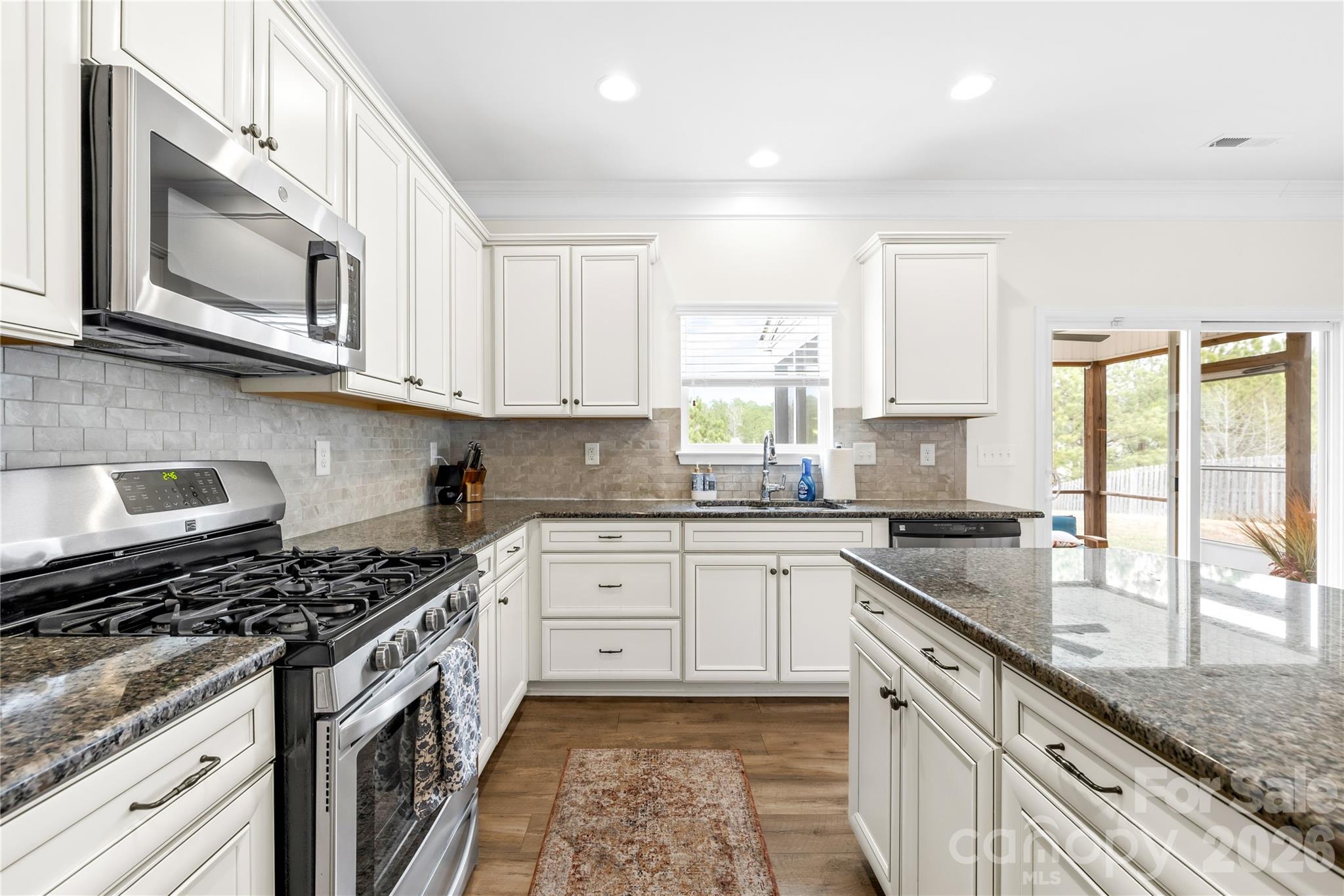 124 Tasman Drive, Mount Holly, NC - photo 21 of 48