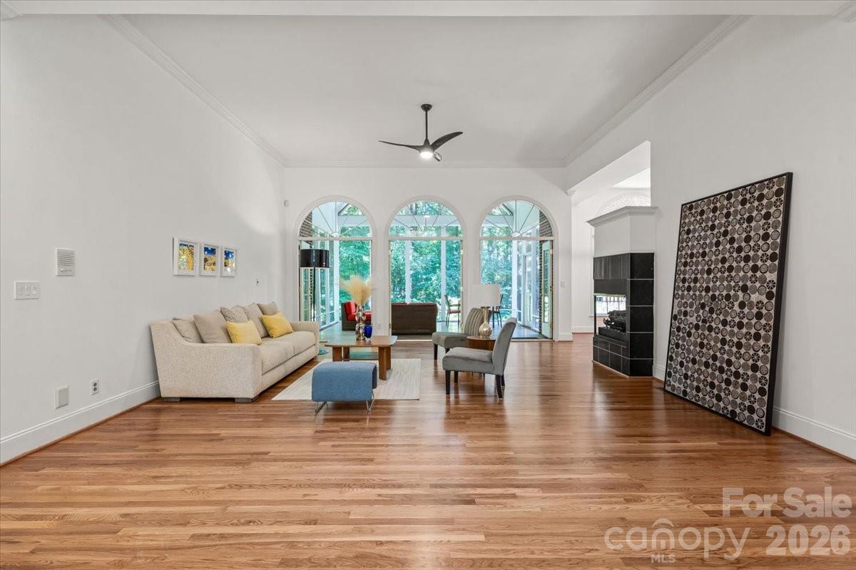 Photo 2 of 4909 Deer Walk Avenue, Charlotte, NC