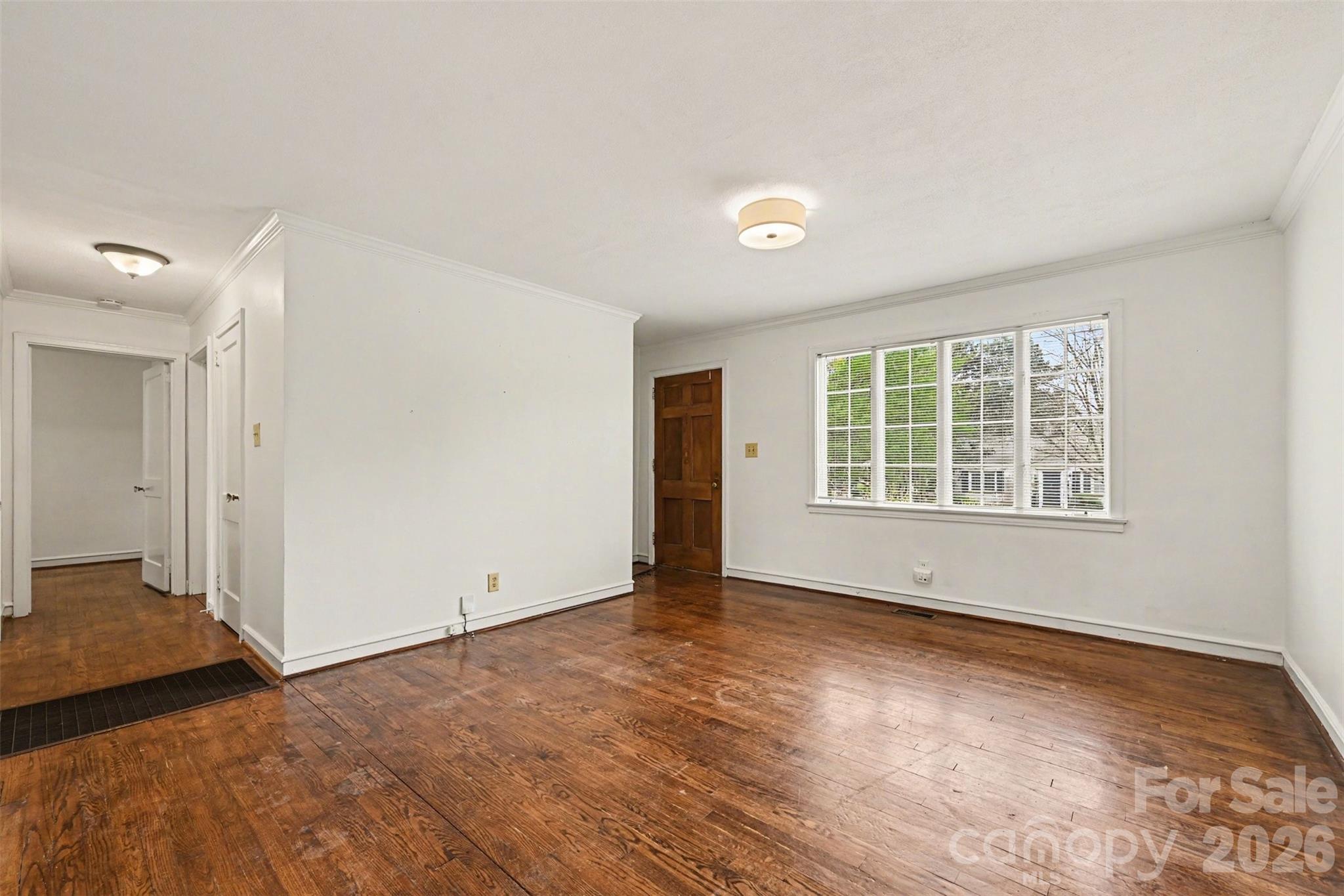 Photo 6 of 1811 Lynnwood Drive, Charlotte, NC