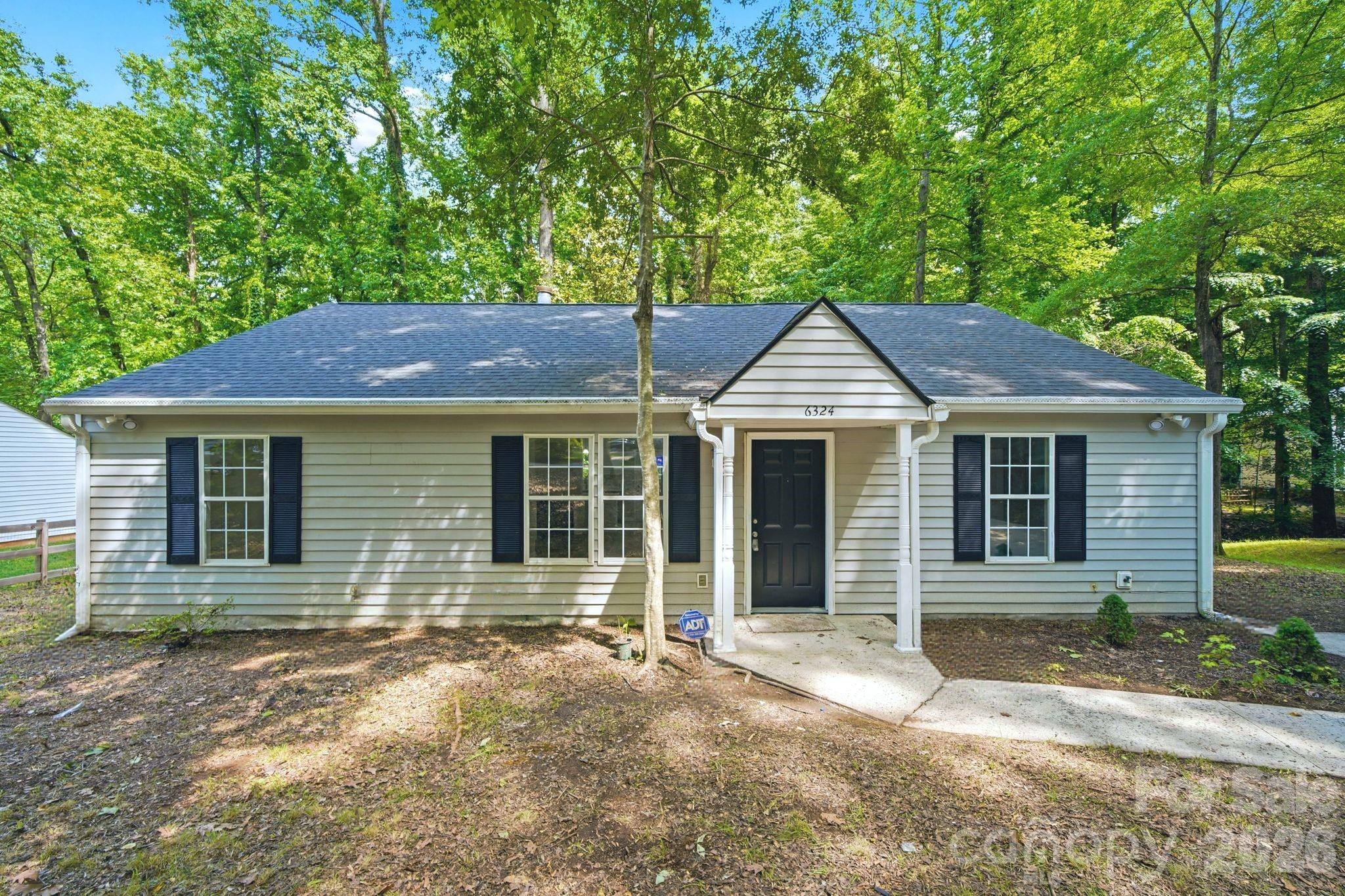 Home for sale at 6324 Grove Park Boulevard, Charlotte, NC — photo 1 of 32