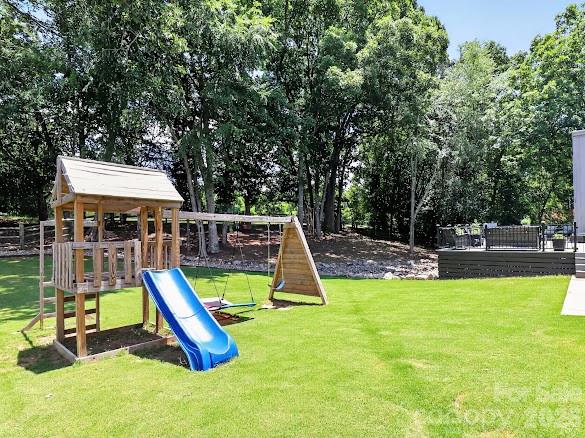 Photo 38 of 8401 Raintree Lane, Charlotte, NC