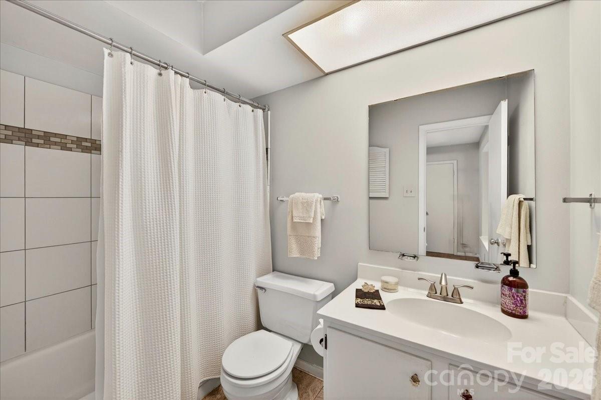Photo 38 of 830 Sardis Cove Drive, Charlotte, NC