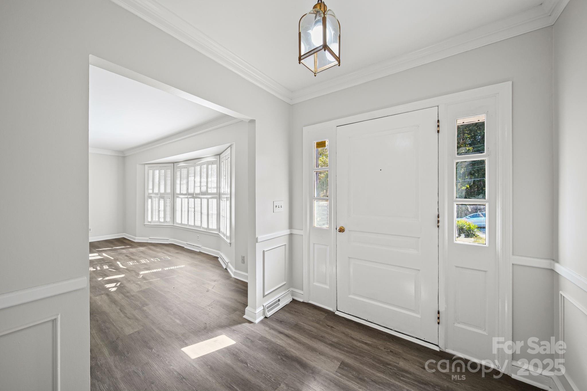 Photo 4 of 509 Lee Avenue, Wadesboro, NC
