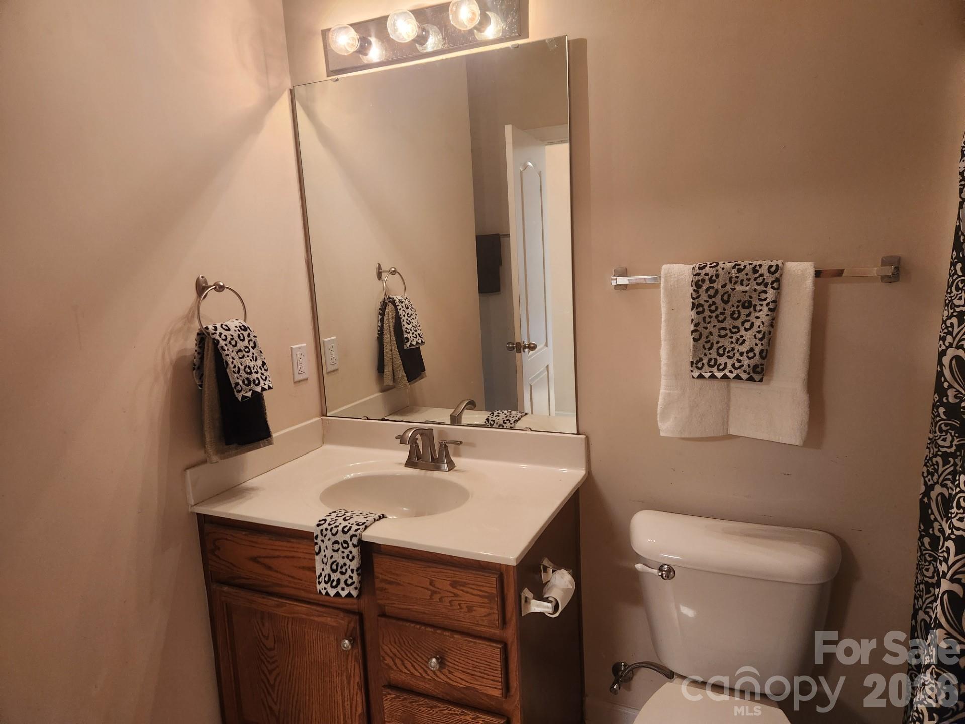Photo 17 of 10118 Alvarado Way, Charlotte, NC