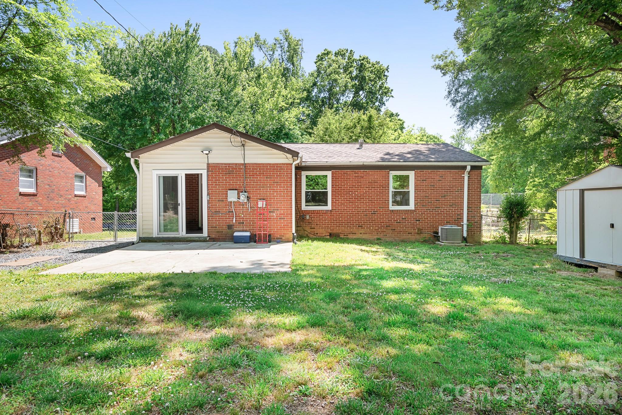 Photo 24 of 3960 Bristol Drive, Charlotte, NC