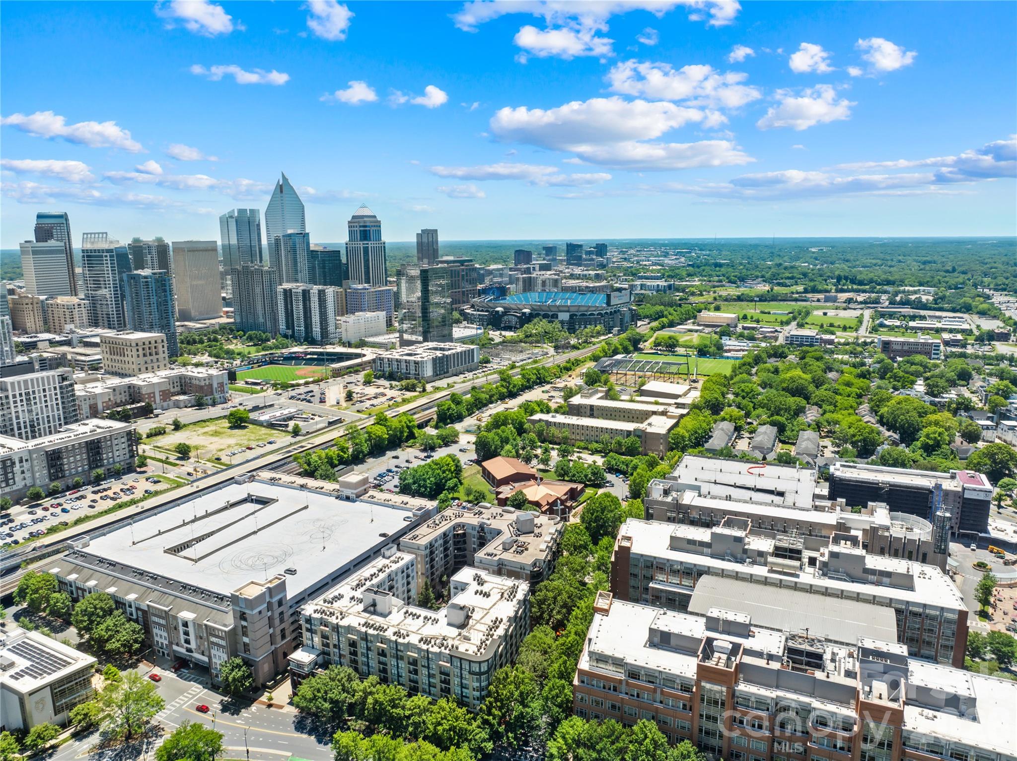 Photo 38 of 718 W Trade Street603, Charlotte, NC