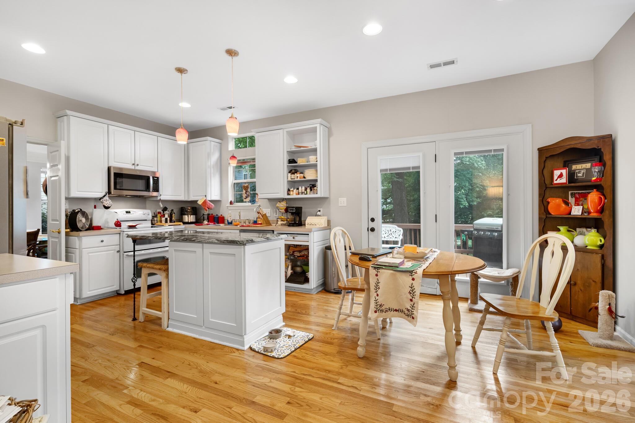 Photo 7 of 6306 Oxwynn Lane, Charlotte, NC