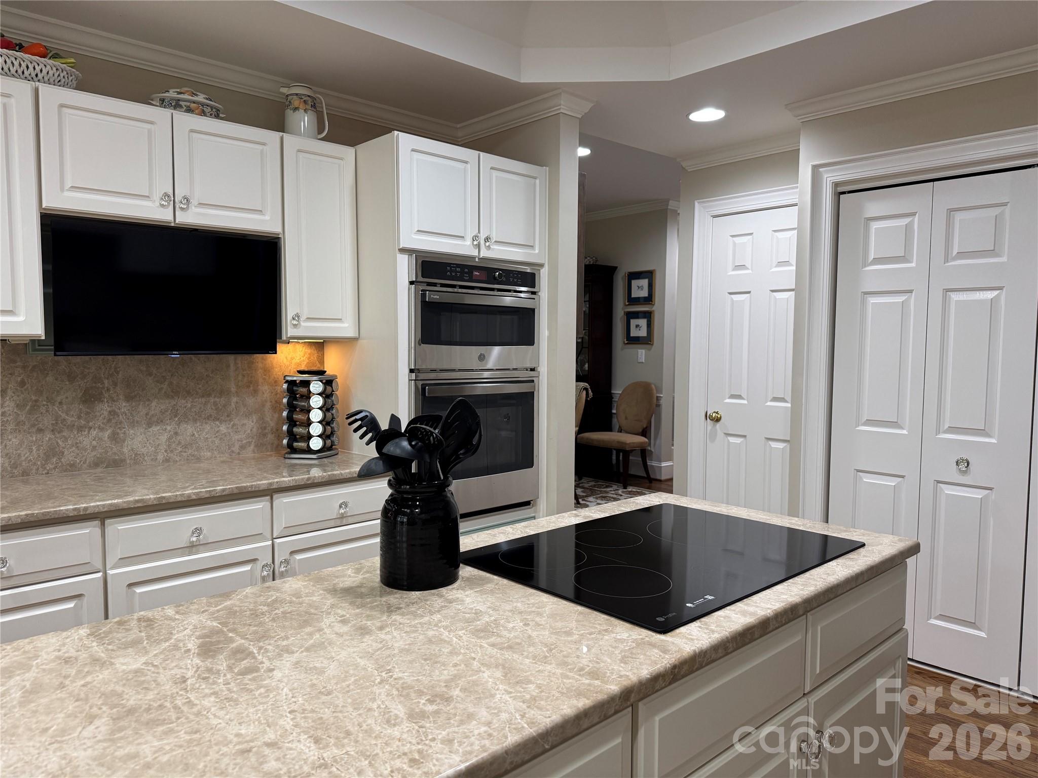Photo 5 of 6507 Gaywind Drive, Charlotte, NC