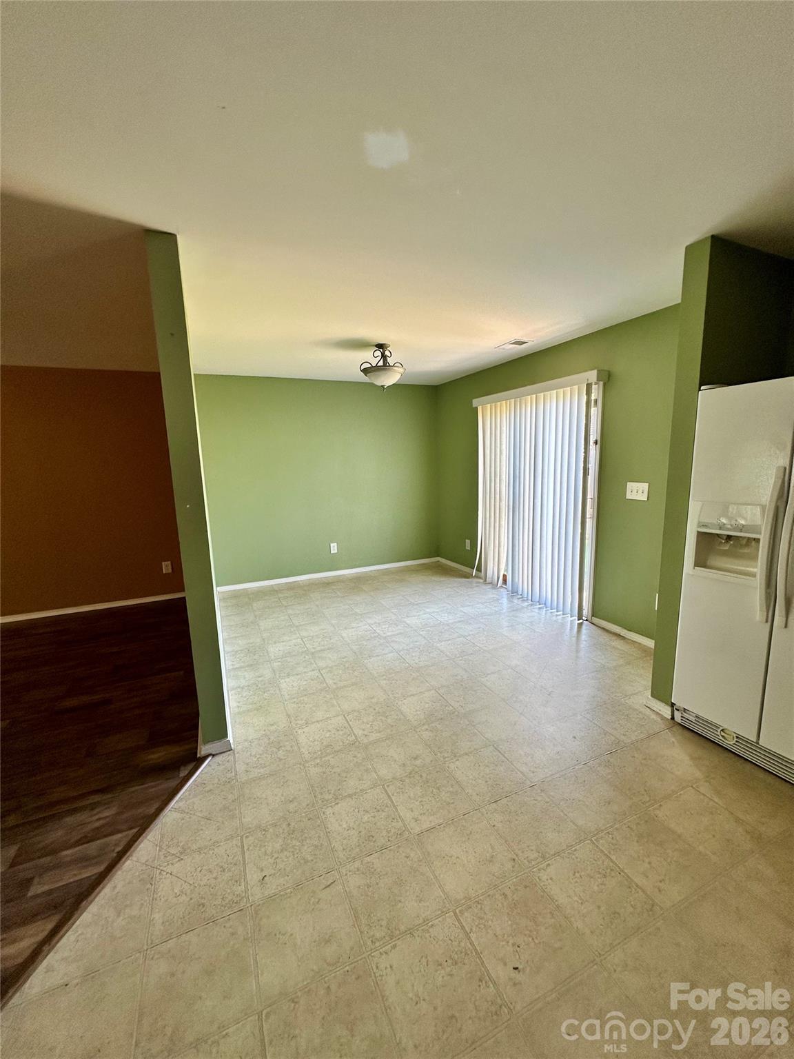 Photo 5 of 4722 Mortonhall Road, Charlotte, NC
