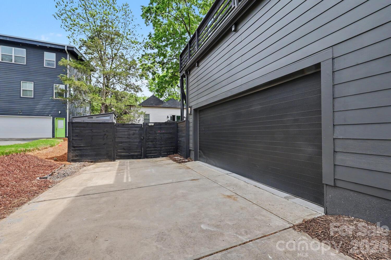 Photo 4 of 1704 Pegram Street, Charlotte, NC