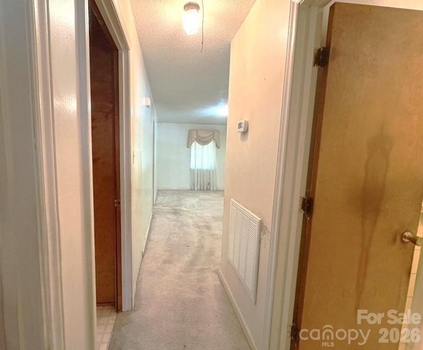 Photo 19 of 723 Kings Mountain Street, Clover, SC