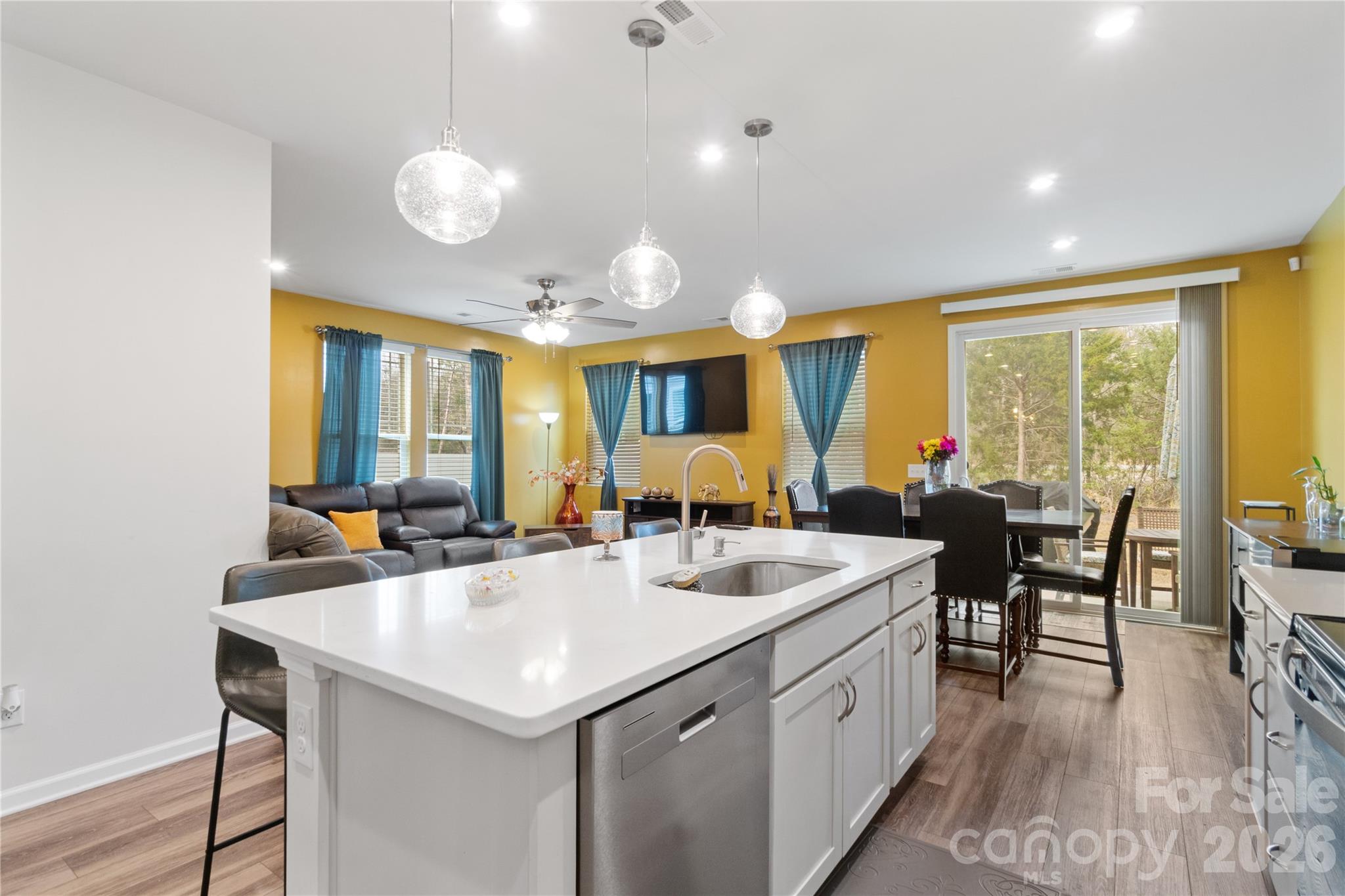 Photo 11 of 8032 Overmeadow Lane, Charlotte, NC