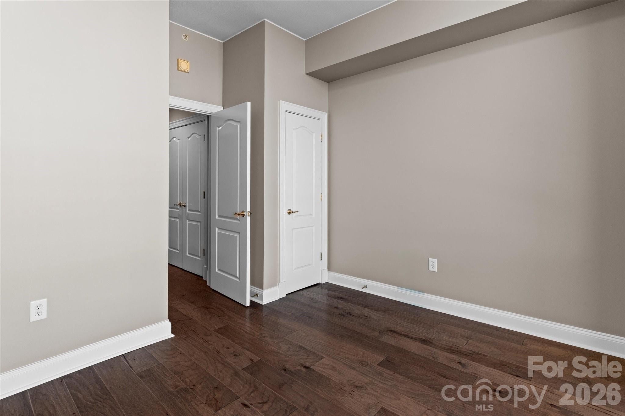 Photo 18 of 315 Arlington Avenue906, Charlotte, NC