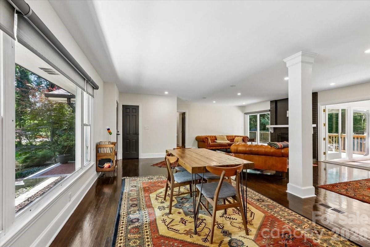 Photo 11 of 4640 Town And Country Drive, Charlotte, NC