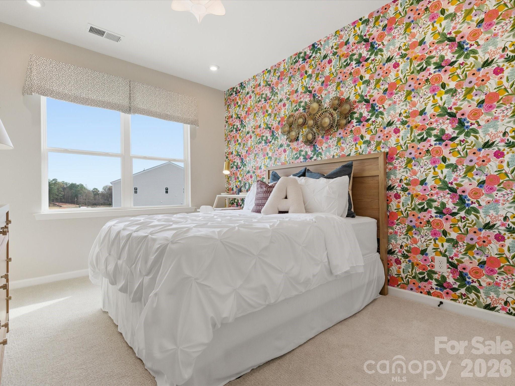 Photo 4 of 7129 Archimedes Lane, Charlotte, NC