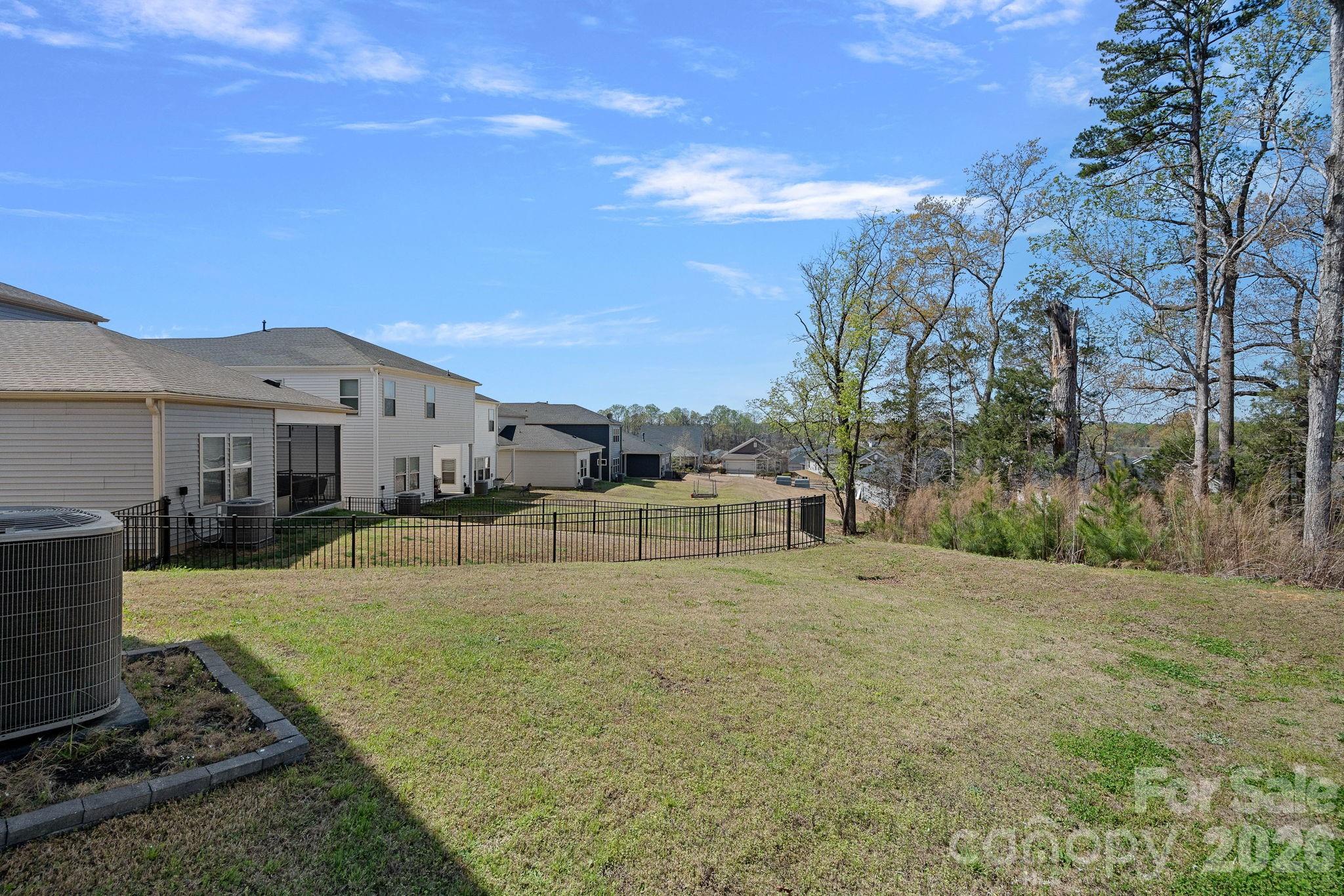 Photo 39 of 11935 Red Leaf Drive, Charlotte, NC