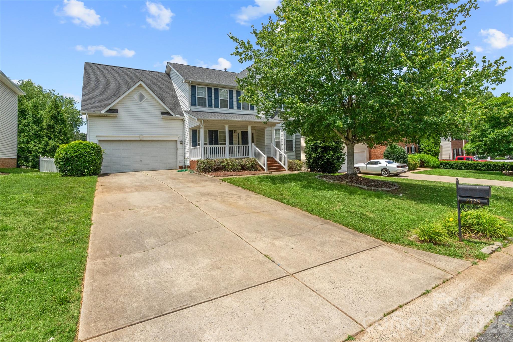 Photo 2 of 2725 Billings Park Drive, Charlotte, NC