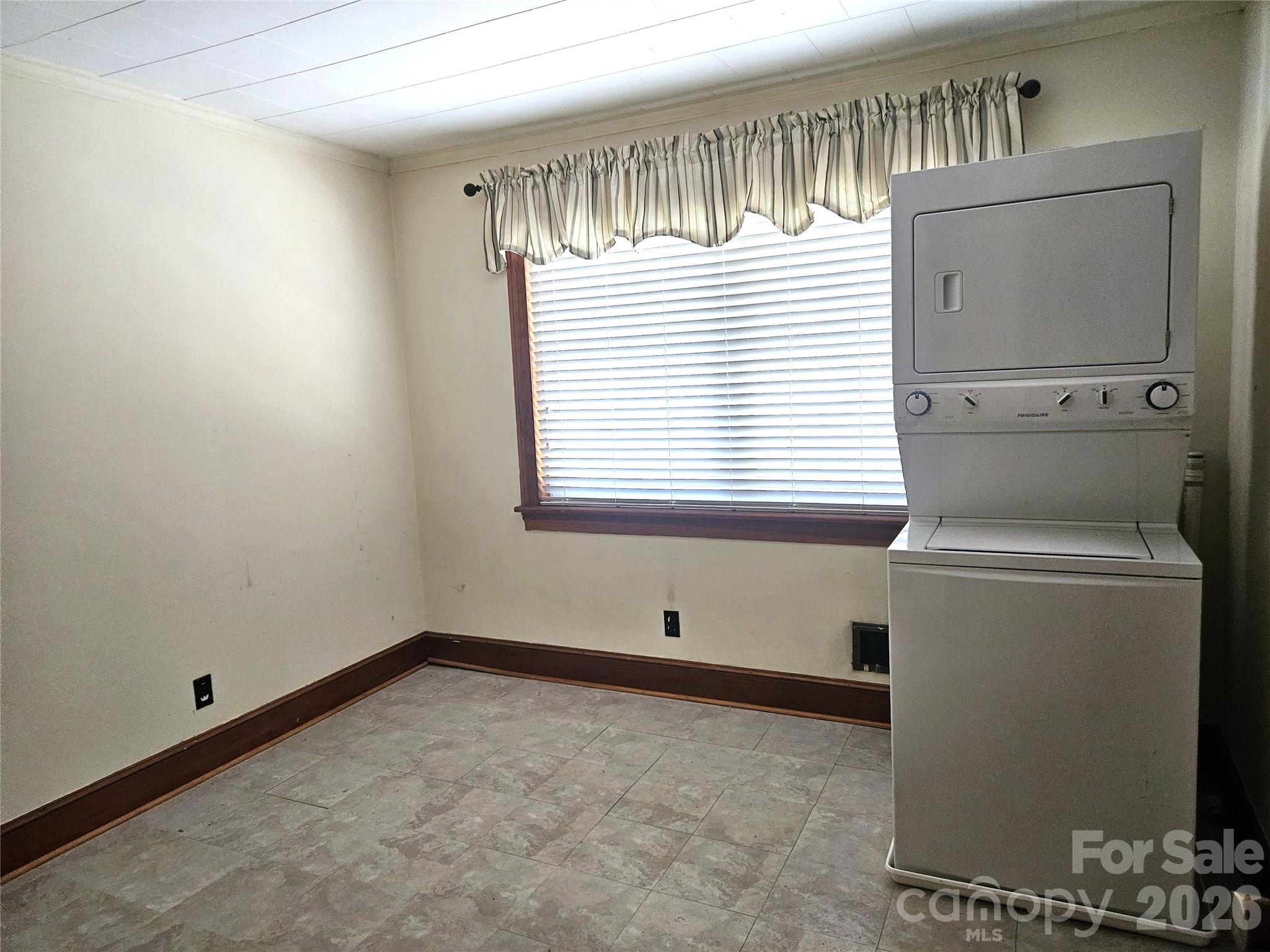 557 Goldmoor Drive NE, Concord, NC - photo 10 of 17