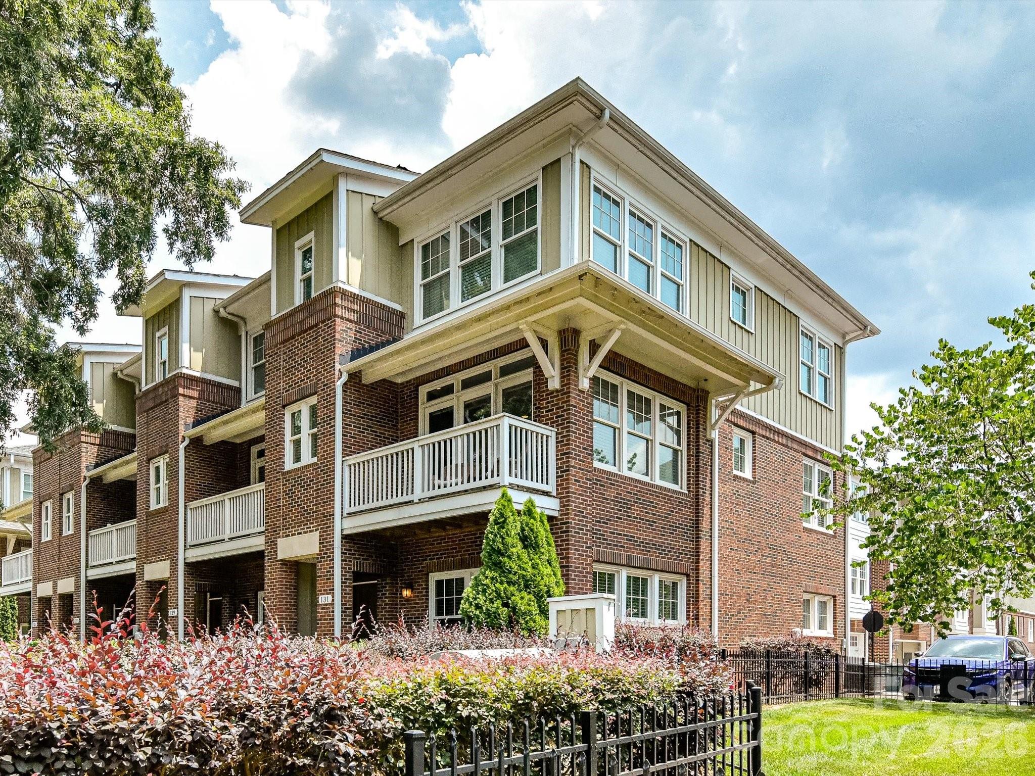 Photo 2 of 131 Grandin Road, Charlotte, NC