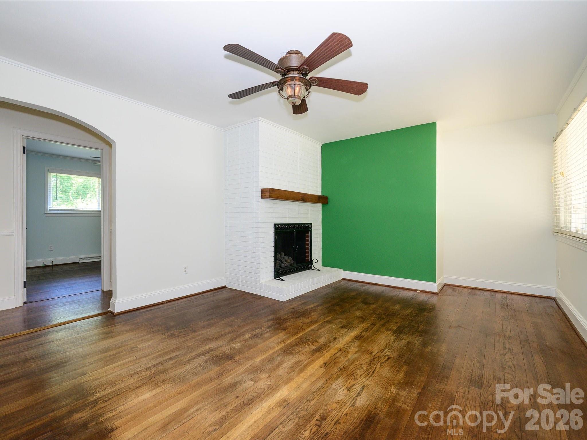 Photo 4 of 354 S Magnolia Street, Mooresville, NC