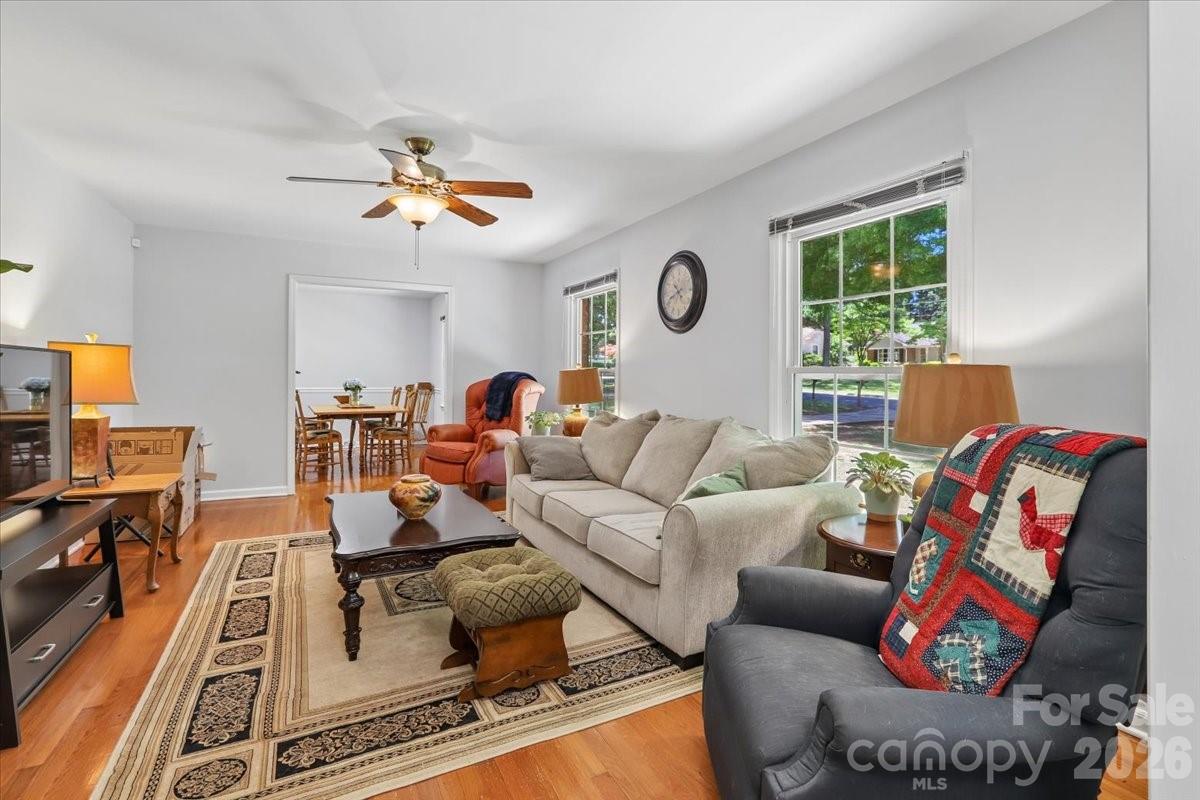 13507 Four Oaks Lane, Matthews, NC - photo 11 of 37