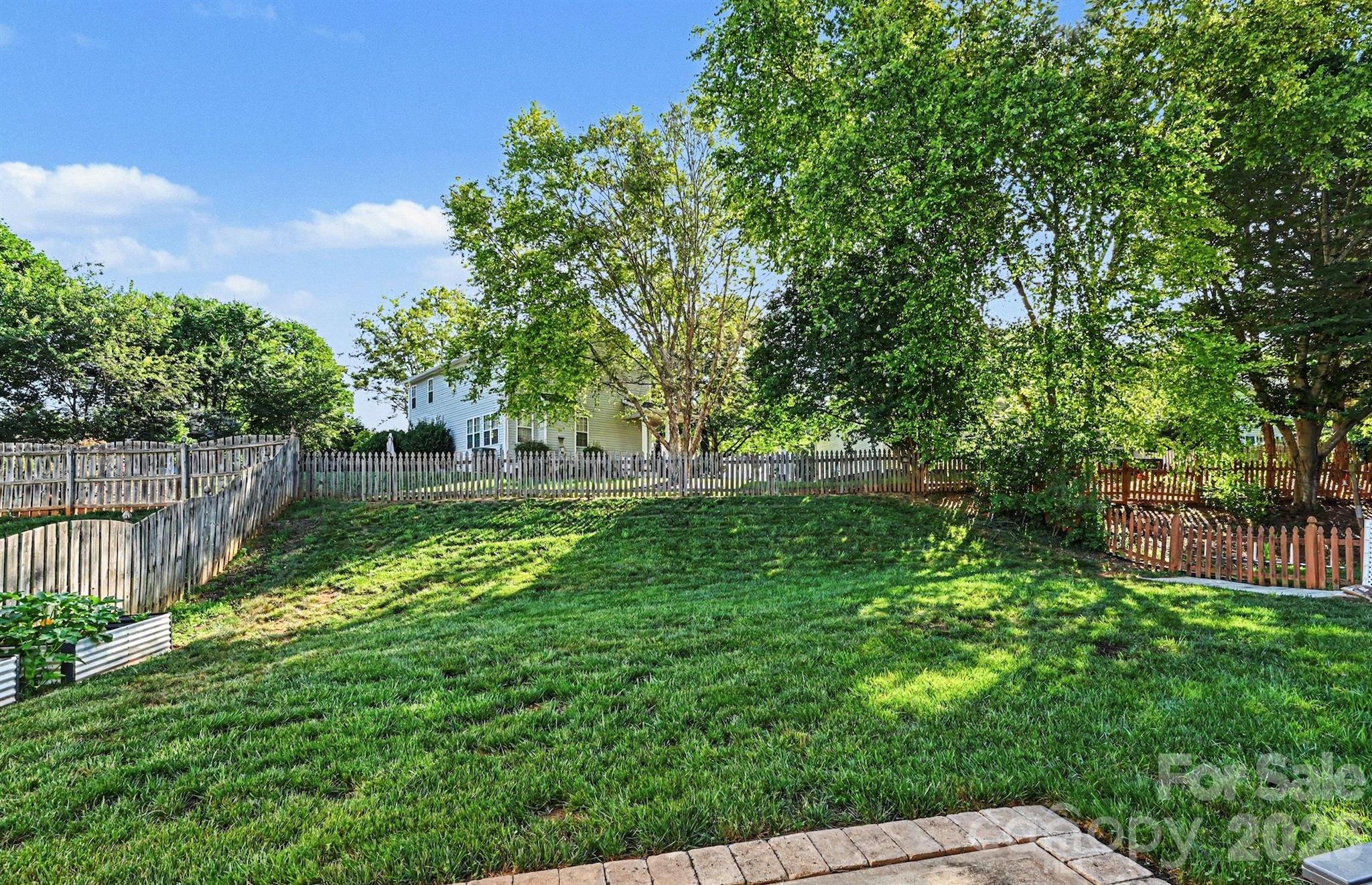 Photo 20 of 9902 Highlands Crossing Drive, Charlotte, NC