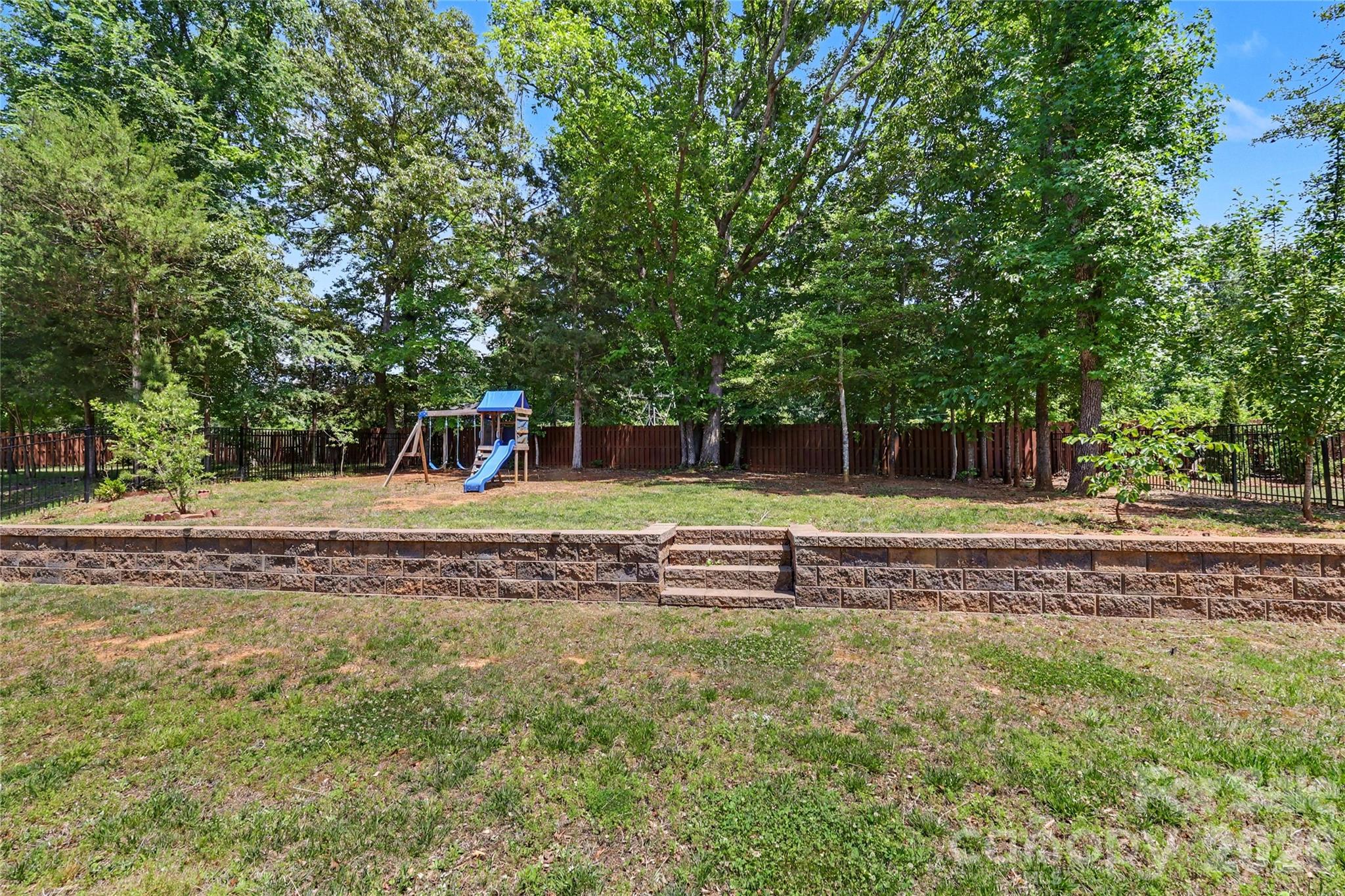 4624 Pebble Run Drive, Matthews, NC - photo 45 of 48