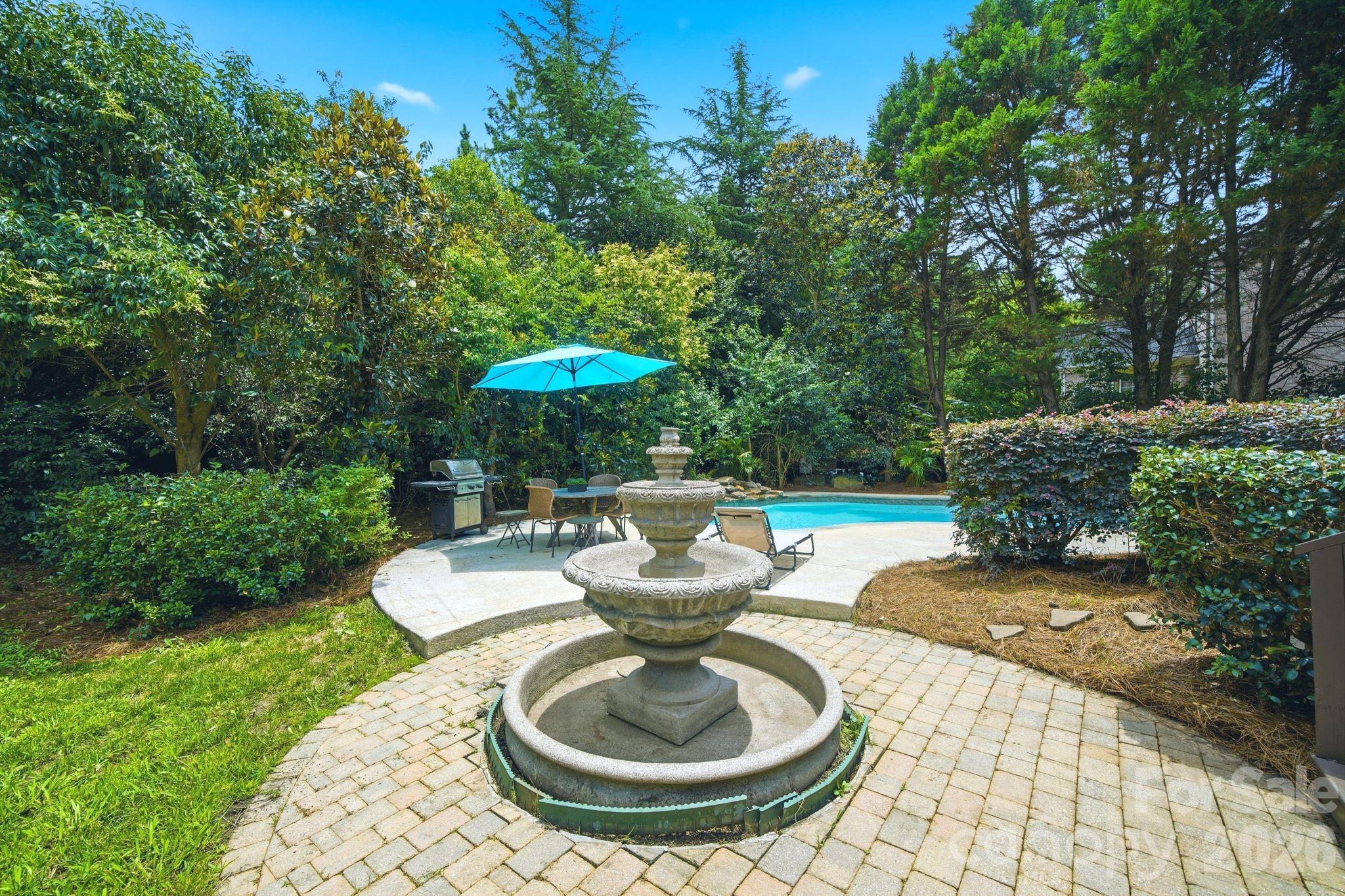 Photo 31 of 12319 Summer Breeze Court, Charlotte, NC
