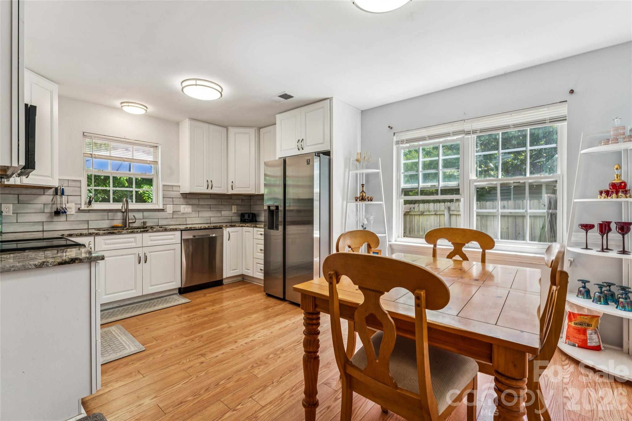Photo 8 of 13221 Crooked Pine Court, Charlotte, NC