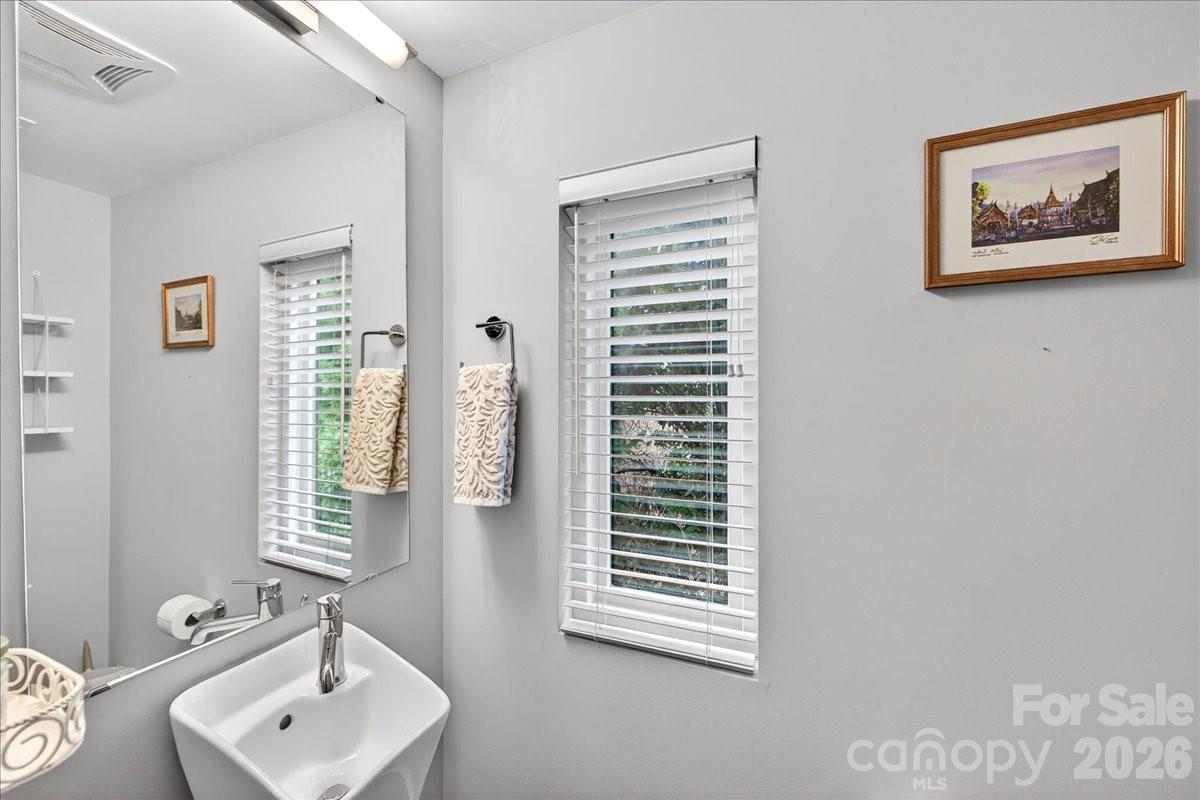 241 Domain Way, Charlotte, NC - photo 15 of 21