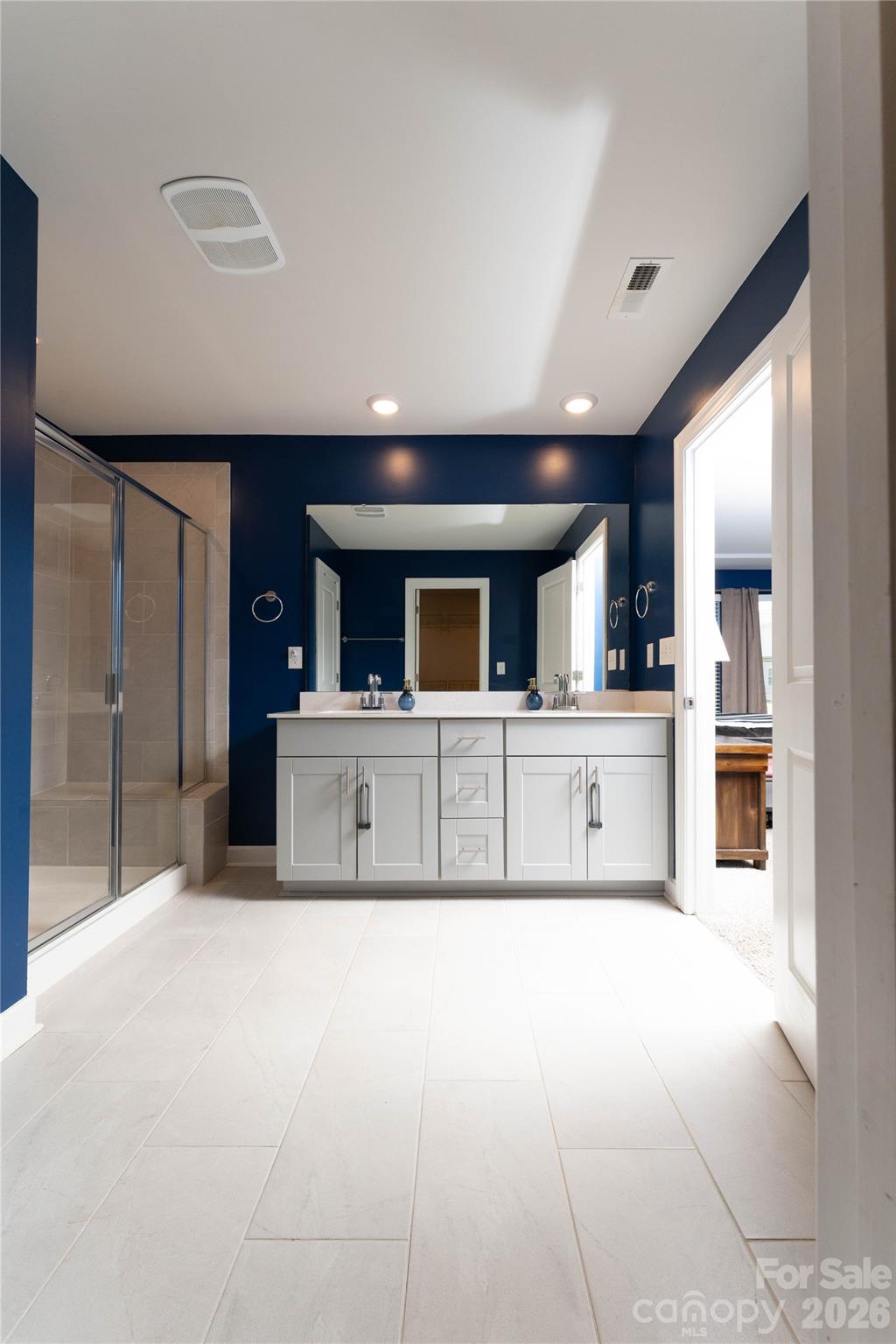 Photo 27 of 4107 Honey Locust Drive, Charlotte, NC