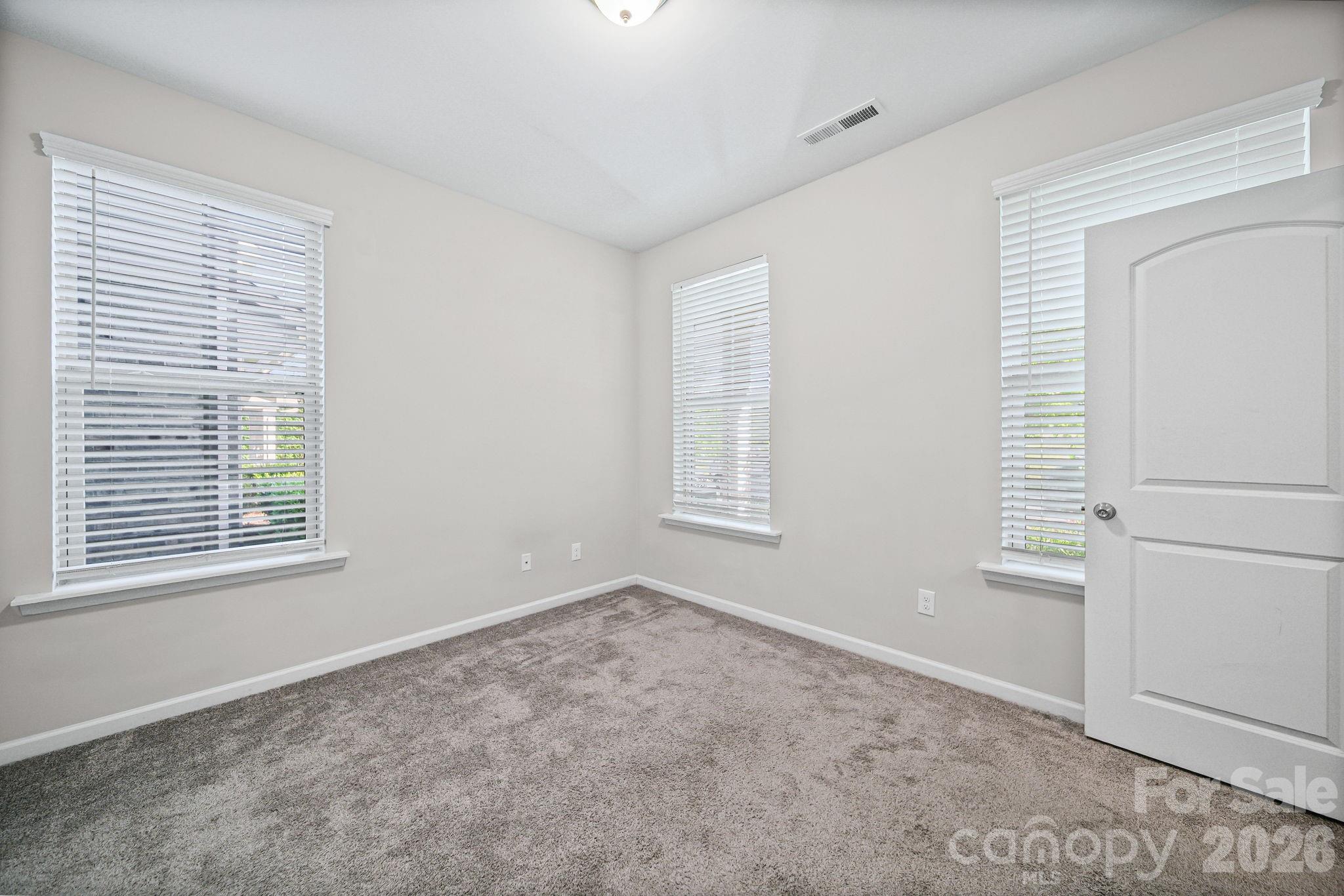 Photo 5 of 928 Bexton Street, Charlotte, NC