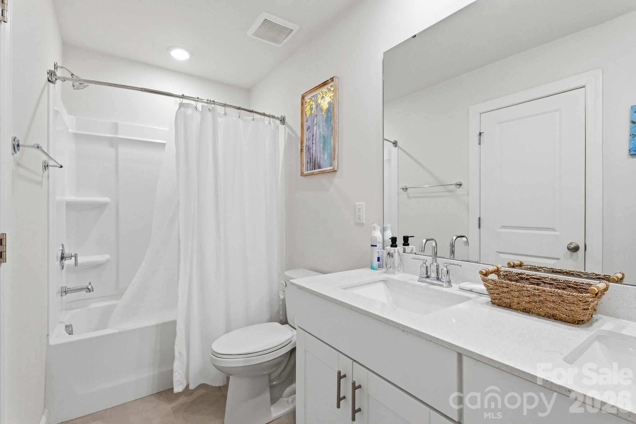 Photo 18 of 5012 Shadbush Road, Charlotte, NC