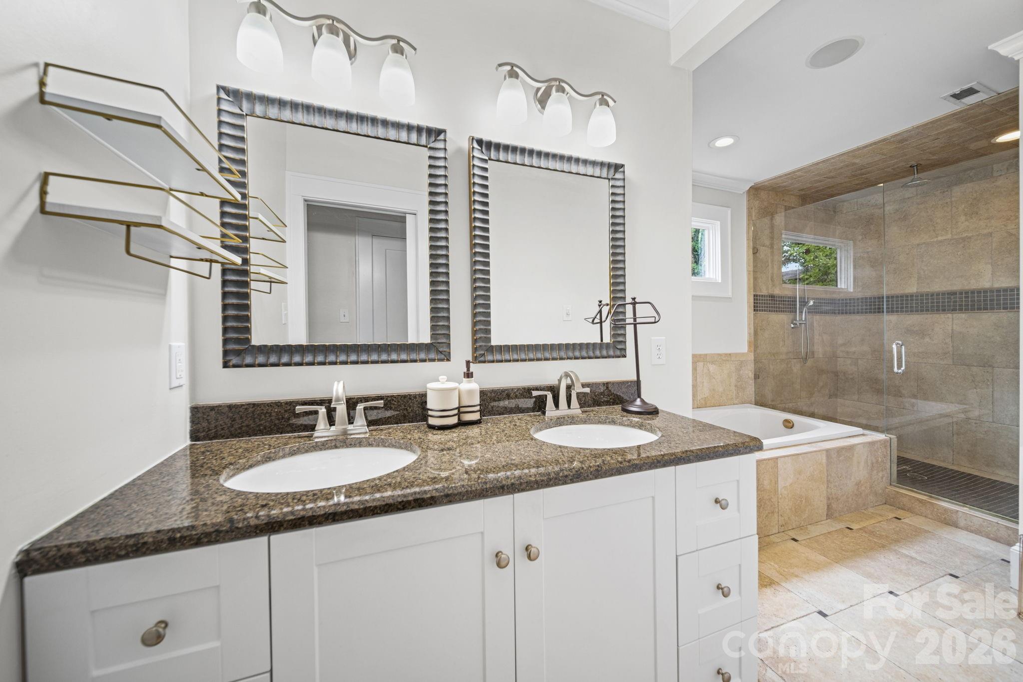 Photo 18 of 320 Westwood Avenue, Charlotte, NC