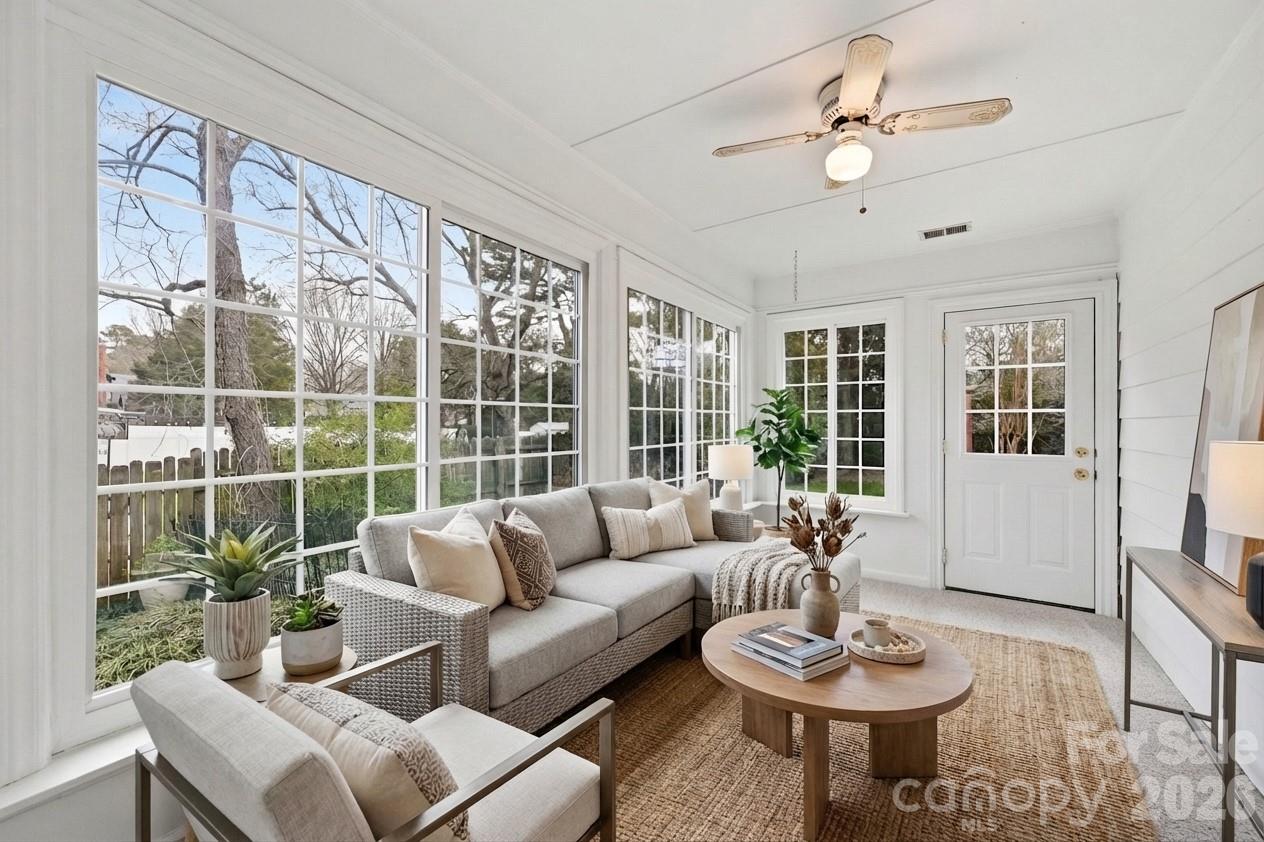 Photo 17 of 2717 Olde Whitehall Road, Charlotte, NC