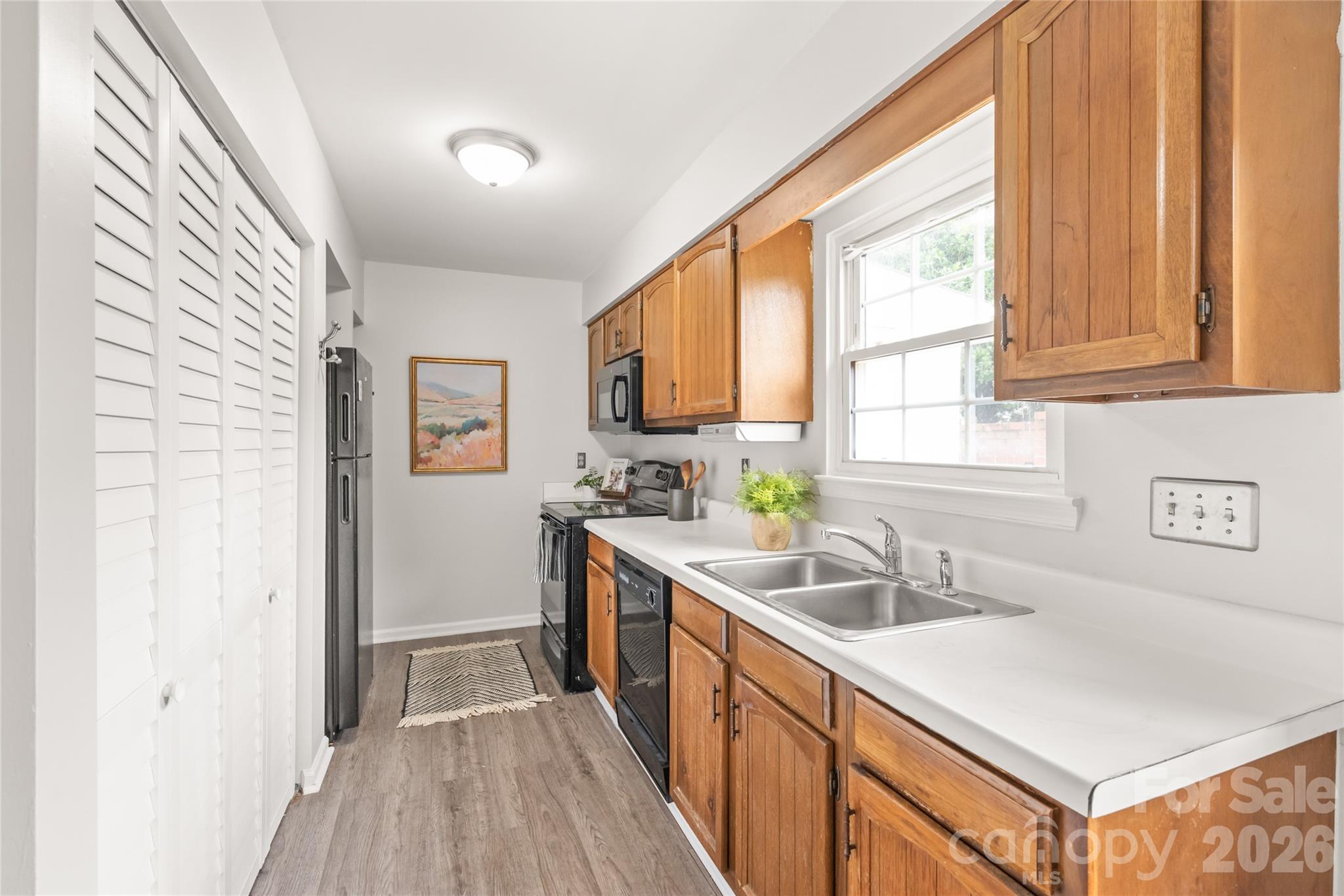 Photo 14 of 11007 Park Road, Charlotte, NC