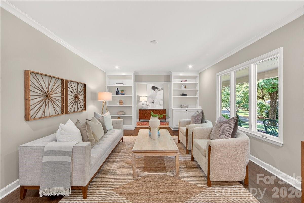 Photo 10 of 1128 Court Drive, Charlotte, NC