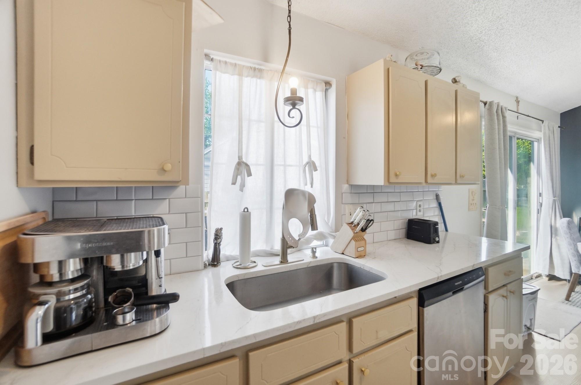 Photo 17 of 9046 Milton Morris Drive, Charlotte, NC