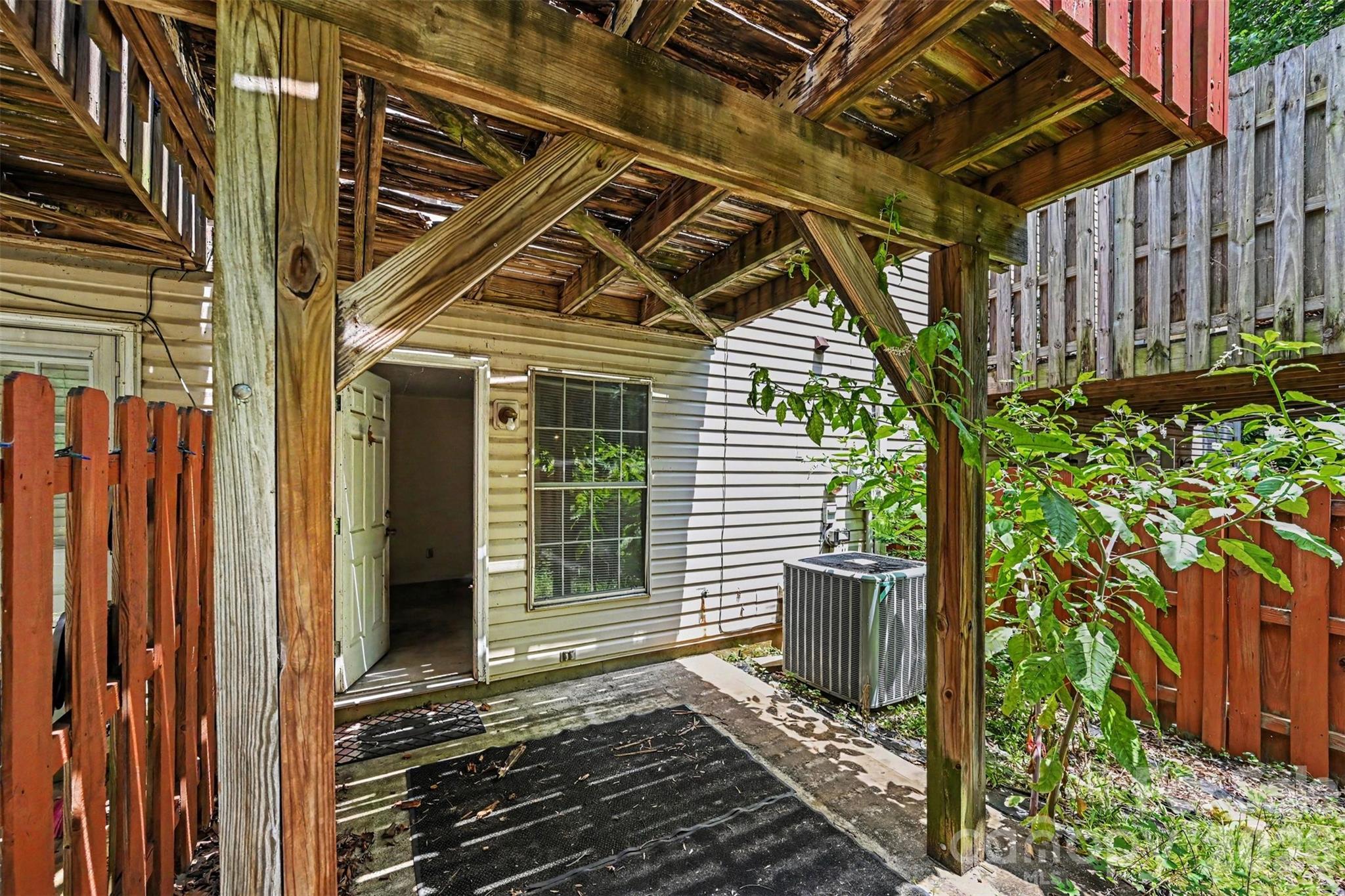 Photo 27 of 9610 Green Gable Court, Charlotte, NC