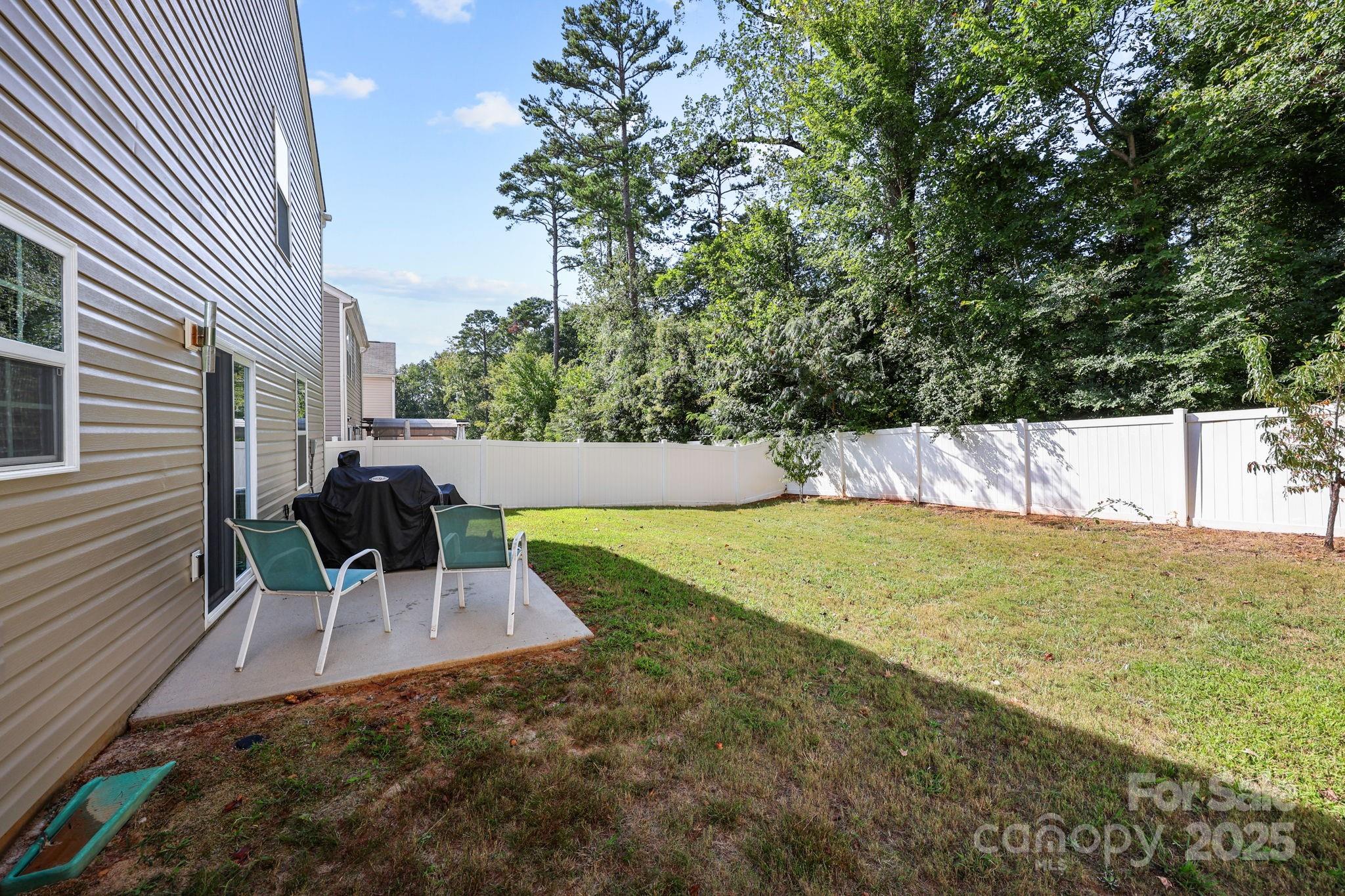 Photo 32 of 5433 Tumbling Brook Lane, Charlotte, NC