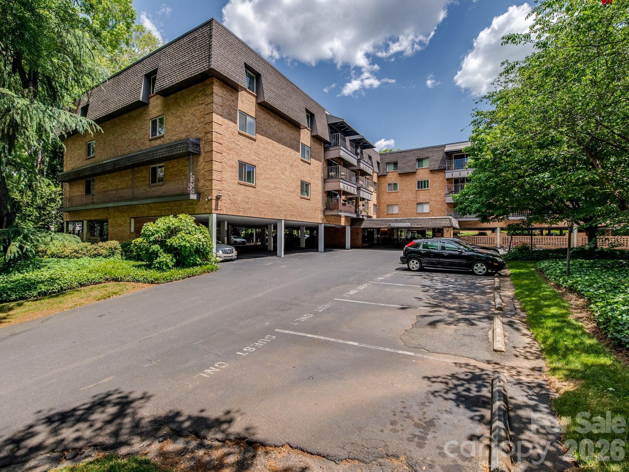 Photo 18 of 1323 Queens Road309, Charlotte, NC