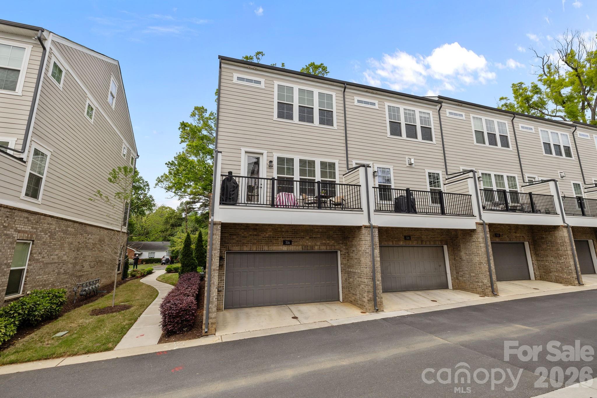 Photo 30 of 316 N Dotger Avenue, Charlotte, NC