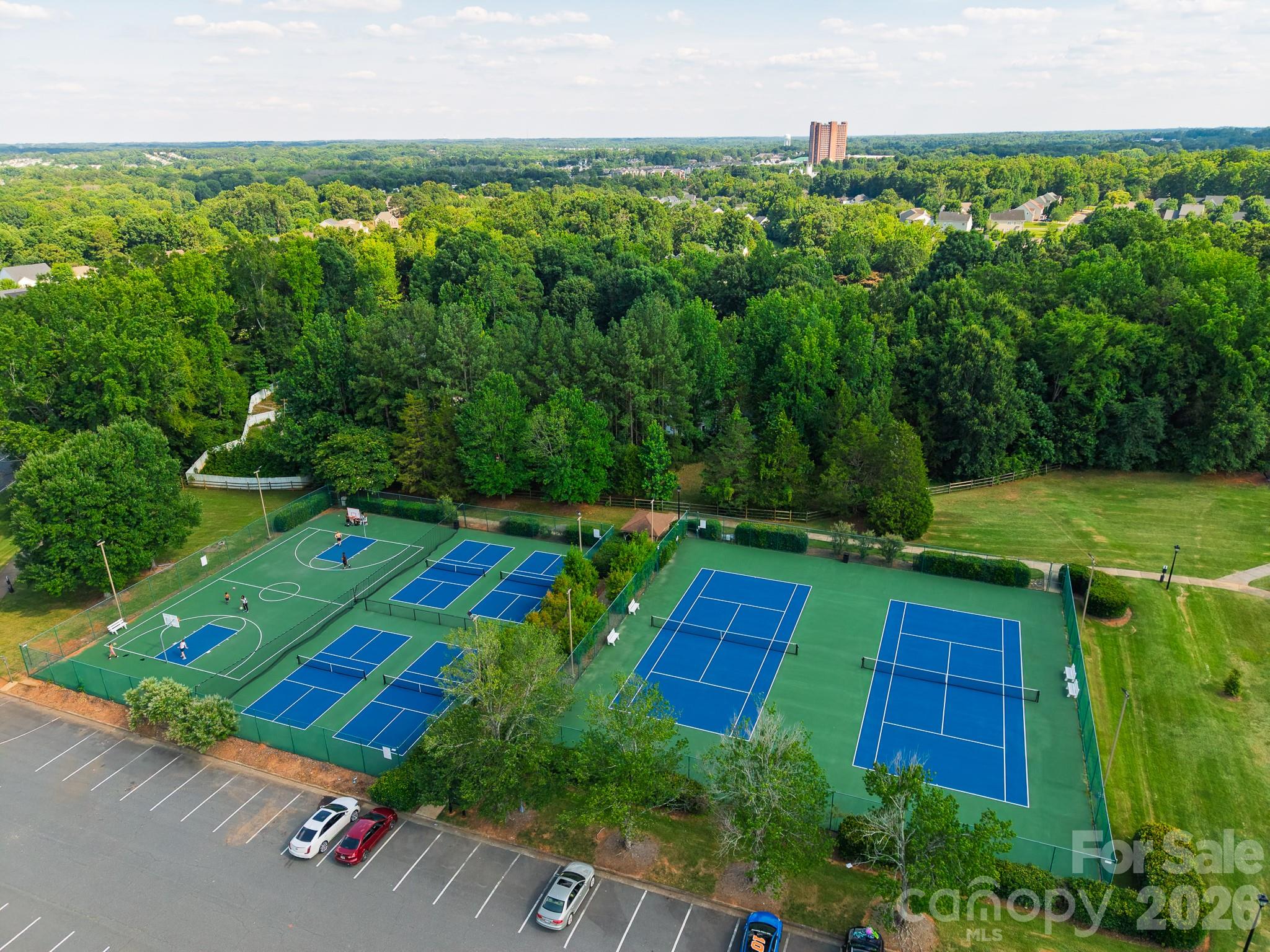 Photo 4 of 724 Balboa Court, Fort Mill, SC