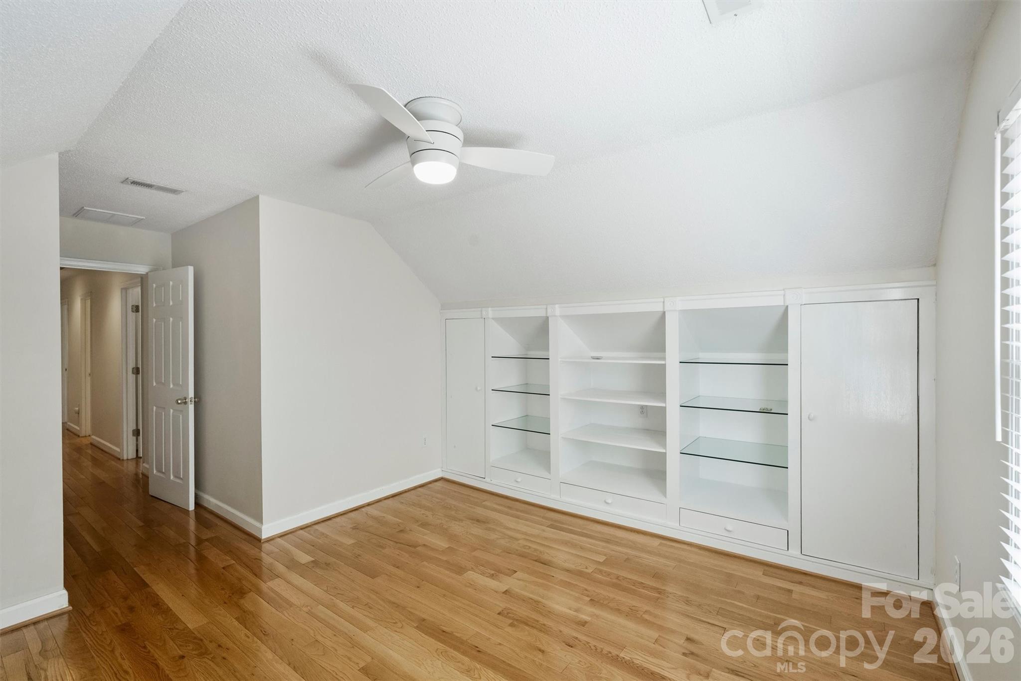 Photo 30 of 4013 Bridgewood Lane, Charlotte, NC