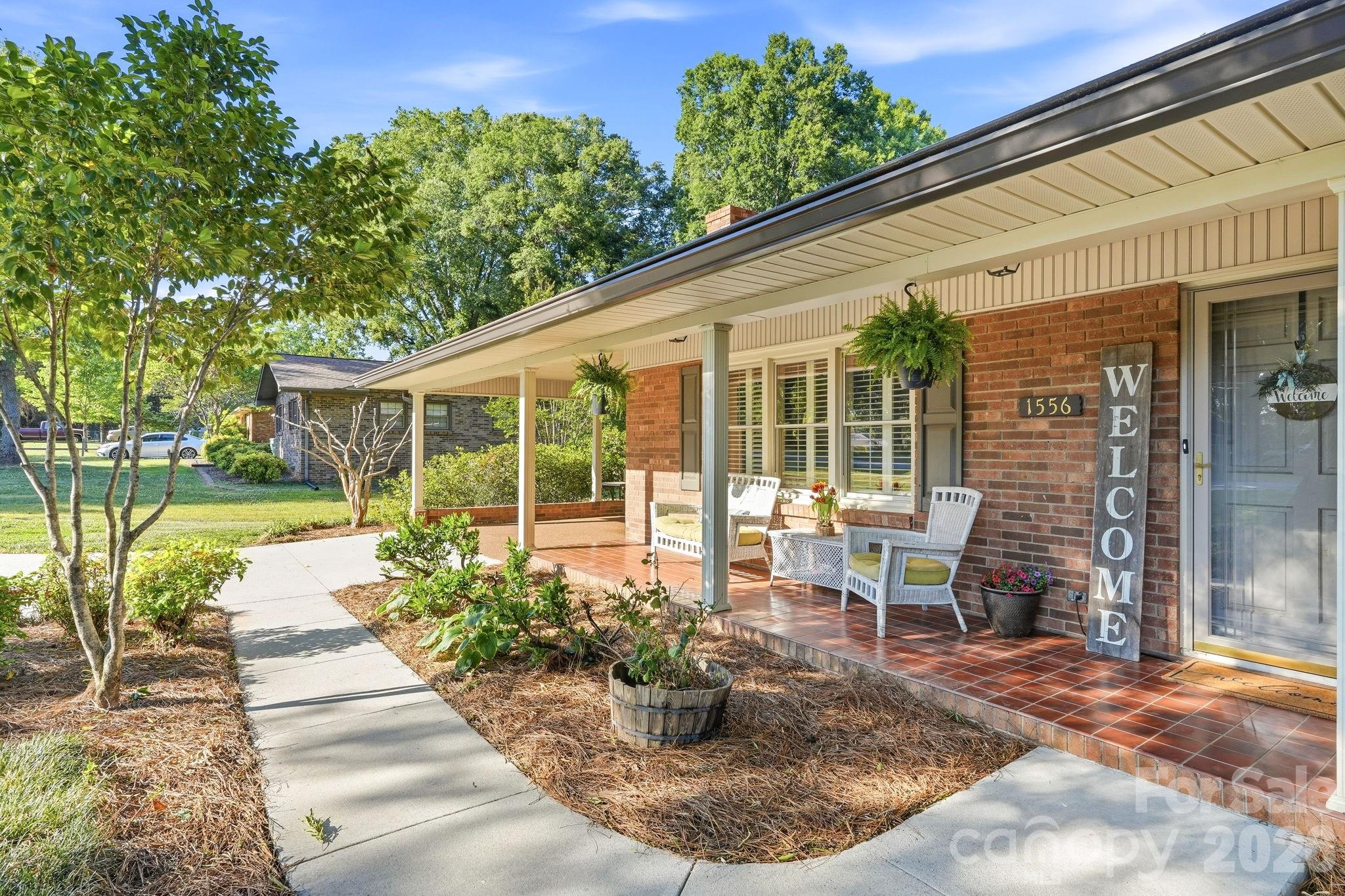 Photo 3 of 1556 Nottingham Drive, Newton, NC