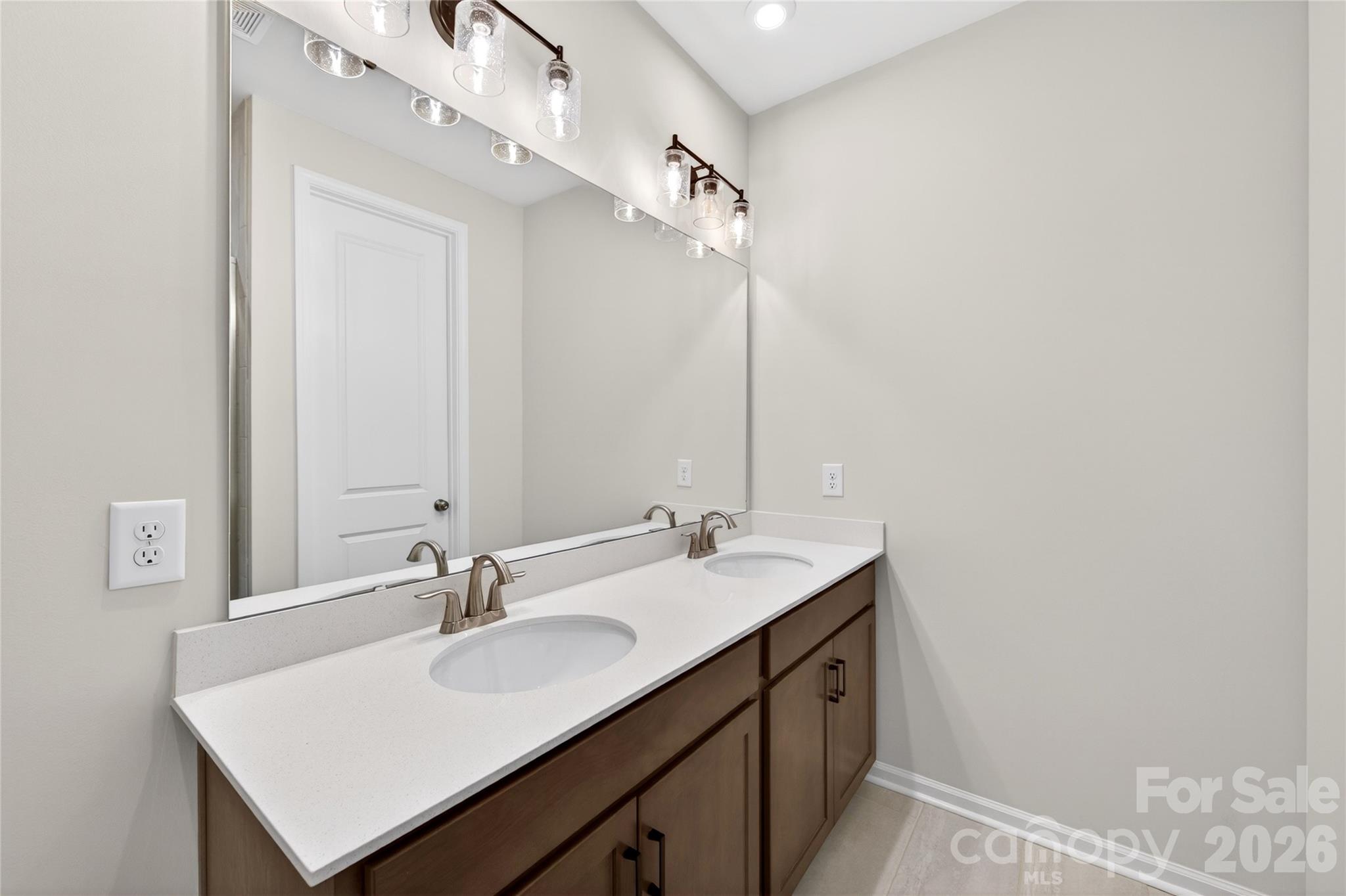 Photo 17 of 6025 Longar Lane, Charlotte, NC