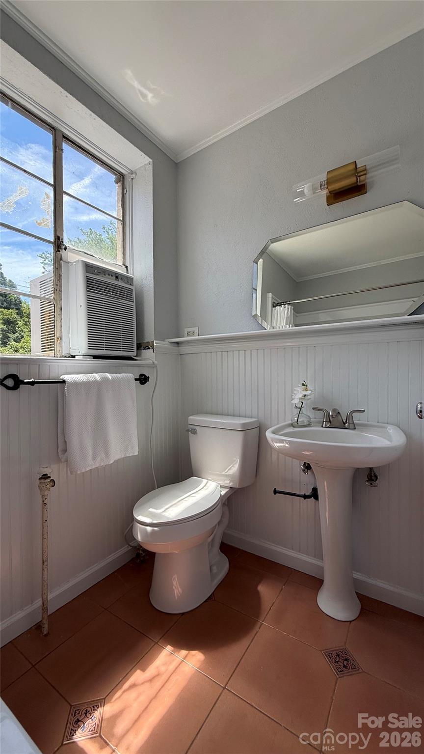 Photo 9 of 1121 Myrtle Avenue15, Charlotte, NC