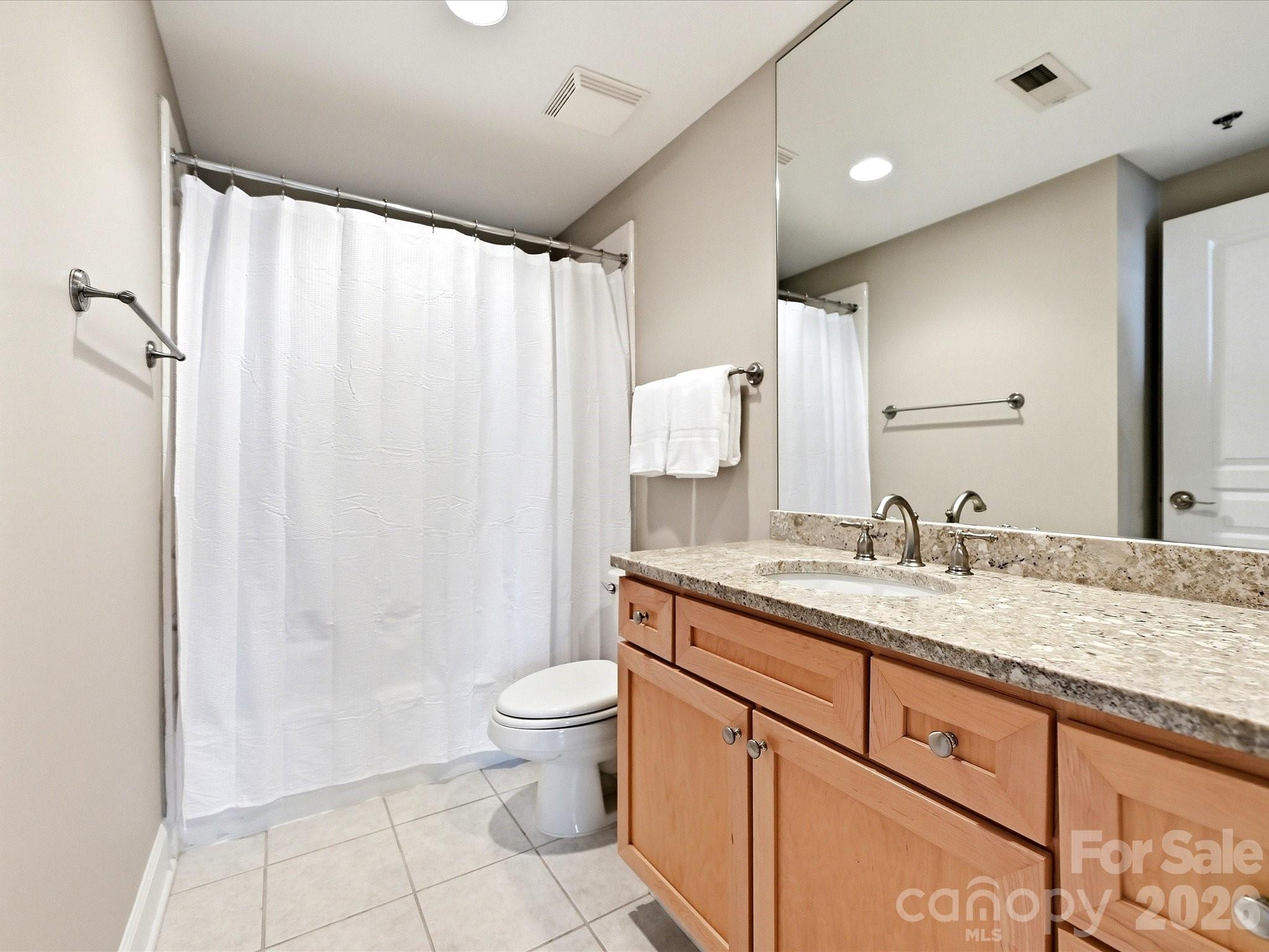 Photo 14 of 1315 East Boulevard813, Charlotte, NC